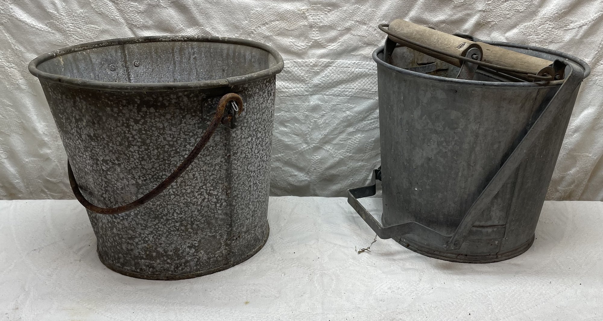 Vintage Galvanized Metal Pails #14212 | Auctionninja.com