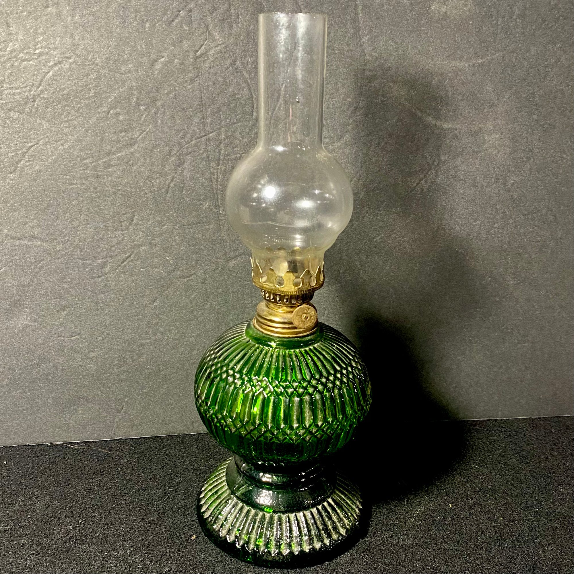 Green Hong Kong Glass Oil Lamp #14664 | Auctionninja.com