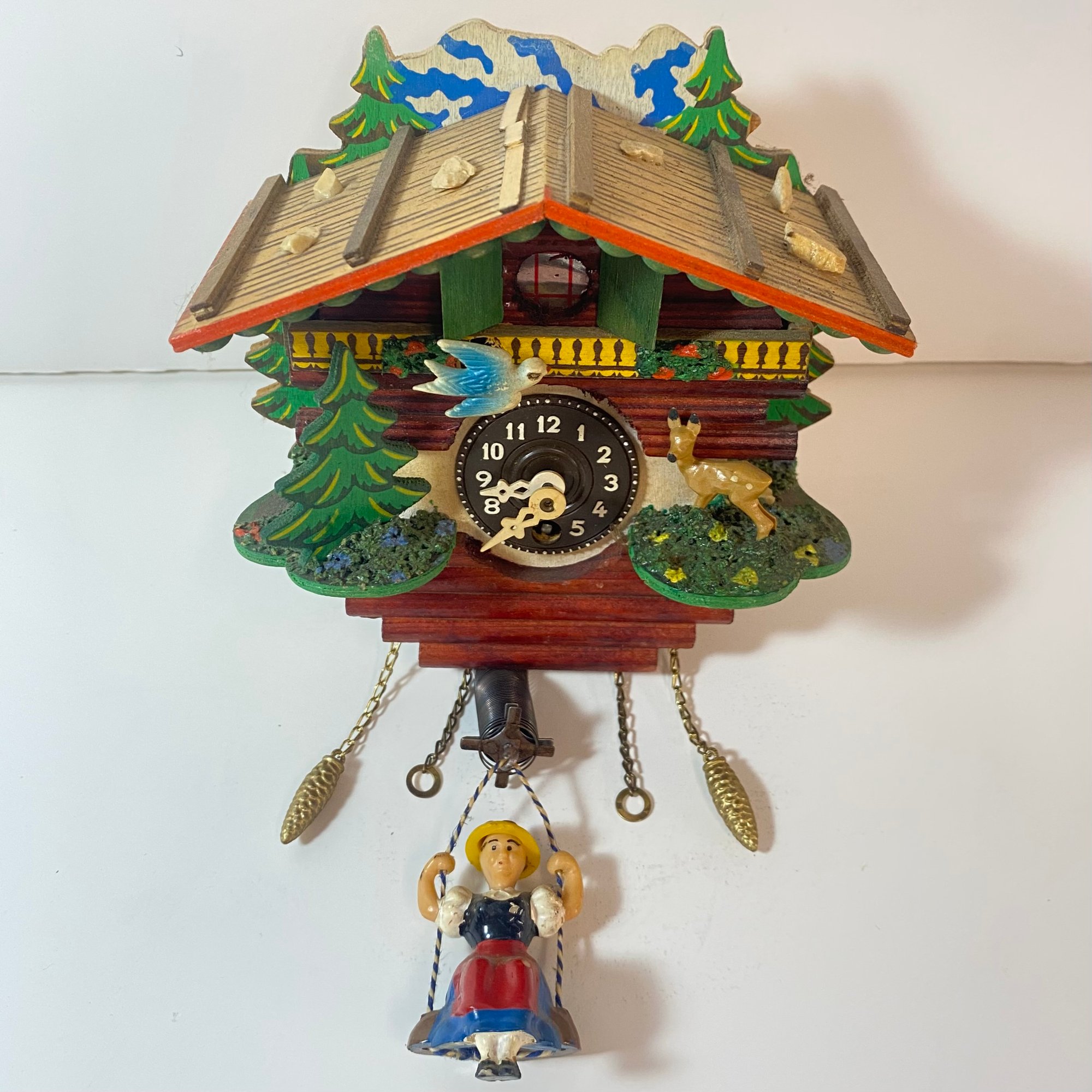Vintage Swiss Cuckoo Clock Without Key #15550 | Auctionninja.com