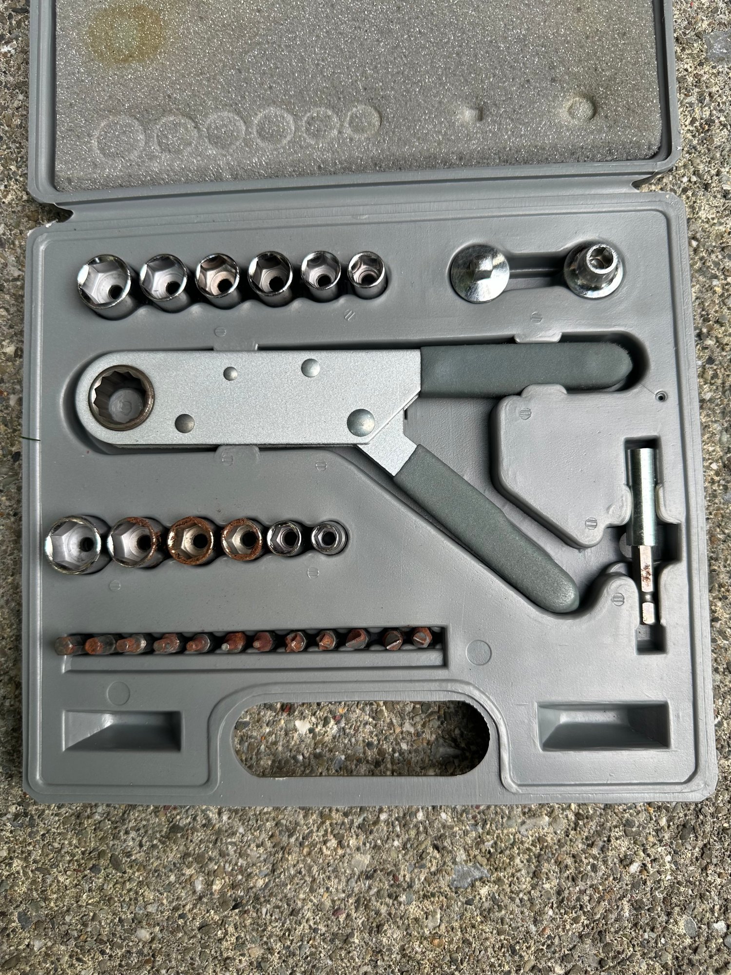 Power Wrench Set In Case #11684 | Auctionninja.com