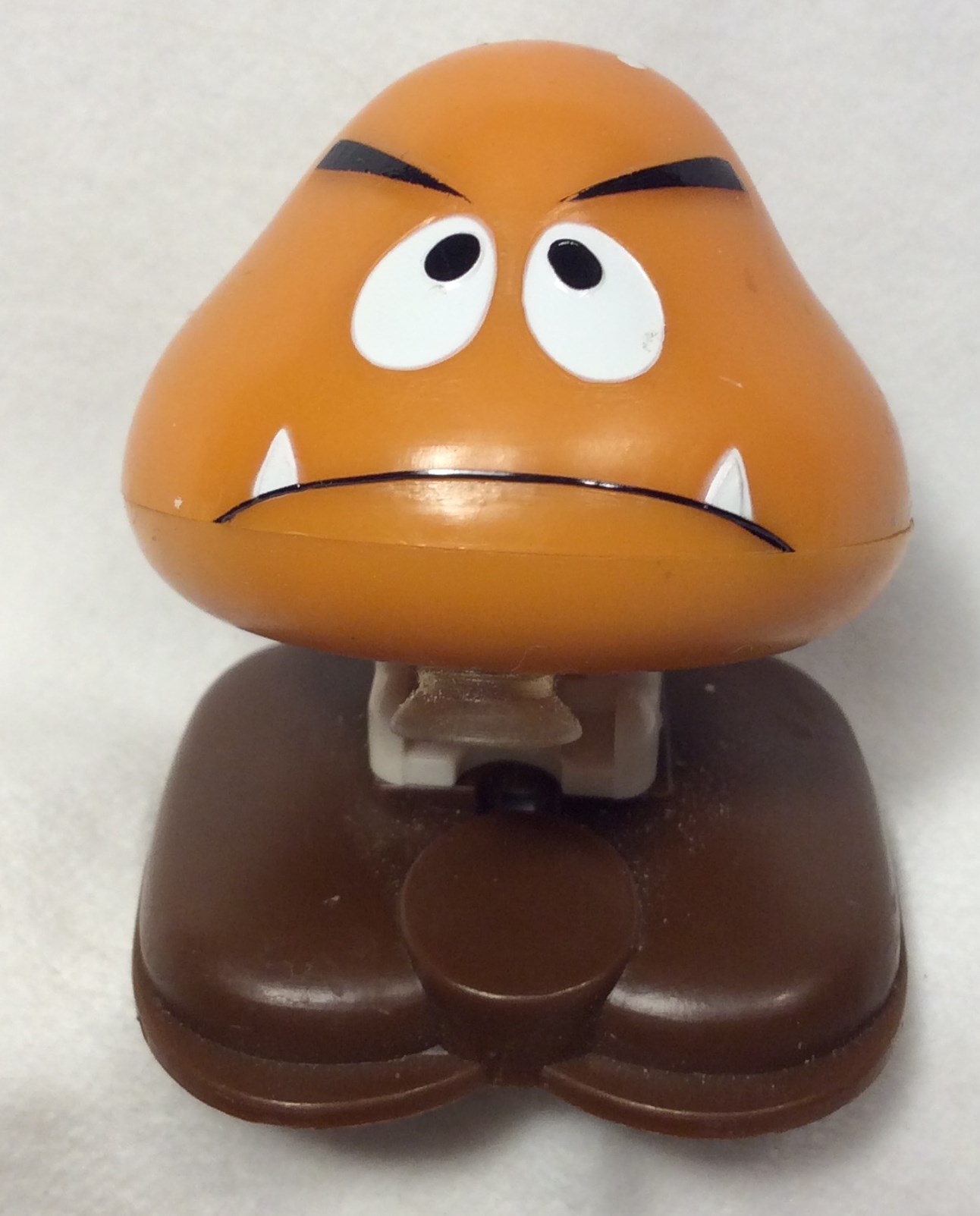 1989 McDonald's Nintendo Super Mario Bros Goomba Happy Meal Toy #9027 ...