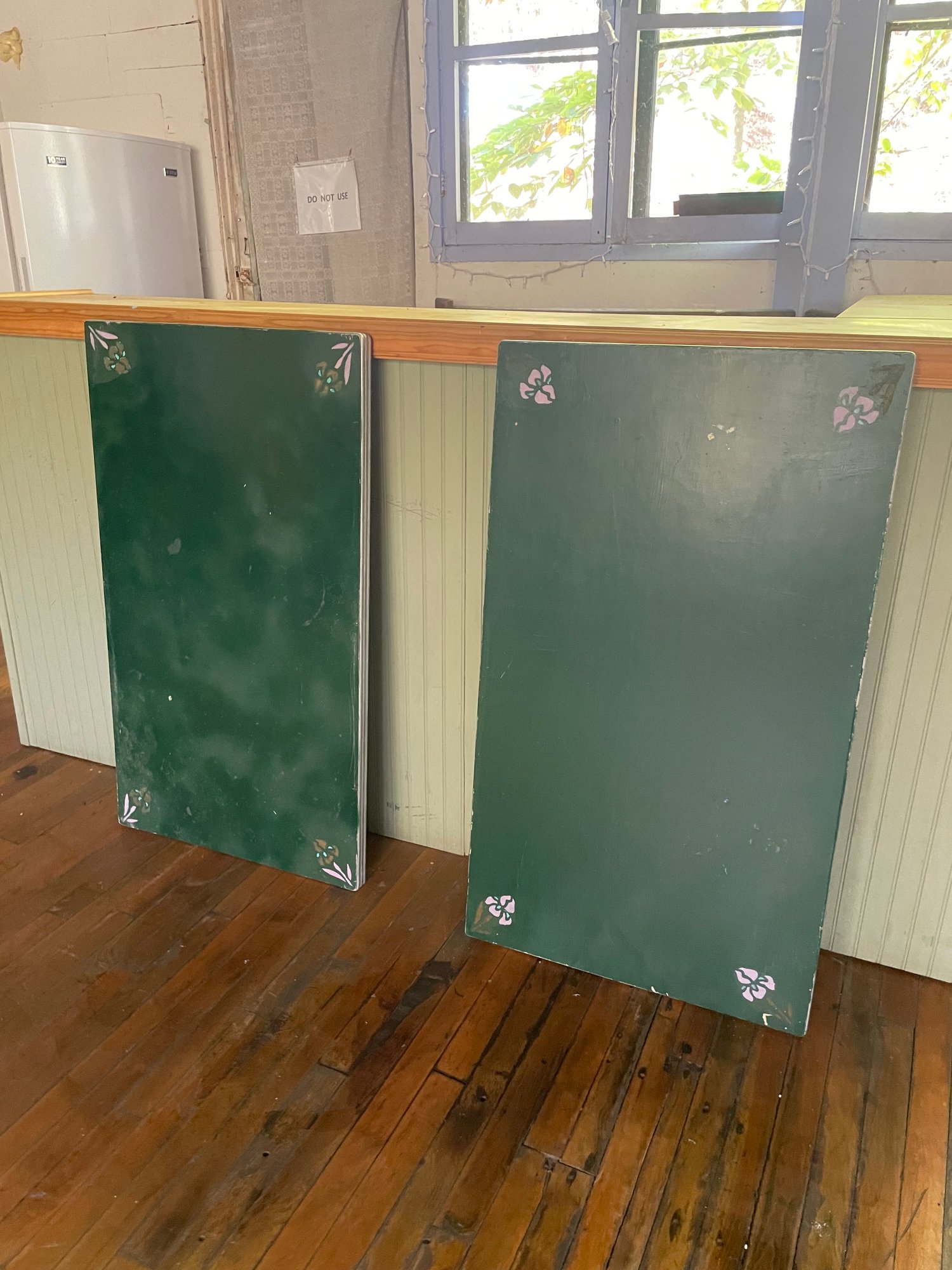 ((Pair B) Summer Camp Mess Hall Table Tops #19552 | Auctionninja.com