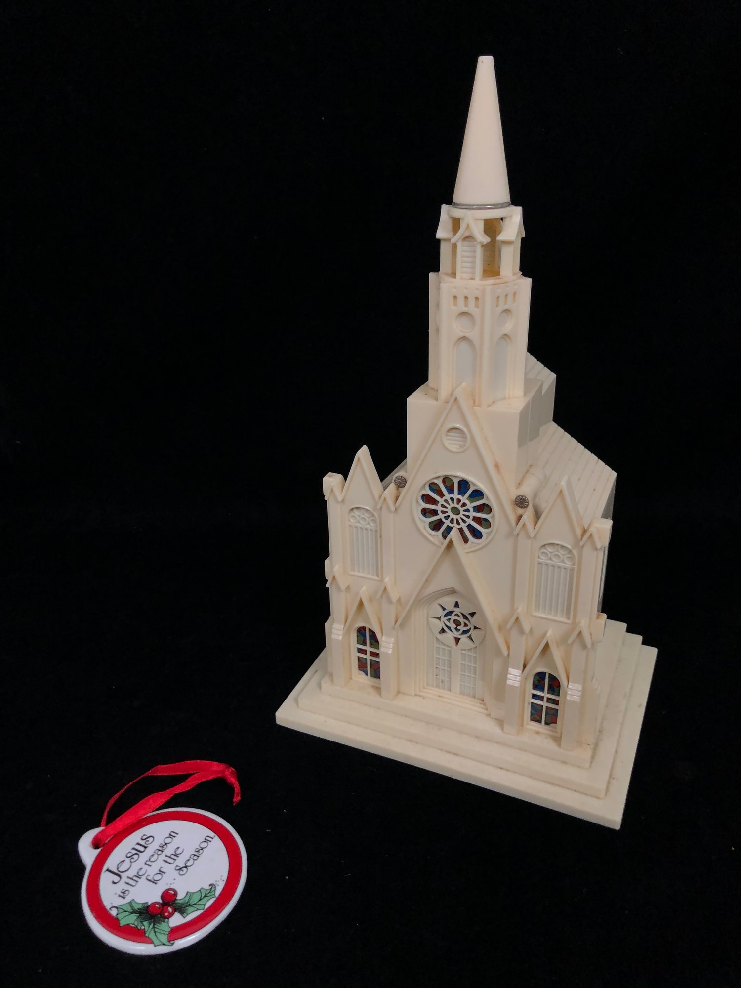 Raylite Electric Corp Lighted Musical Christmas Cathedral #2036212 ...