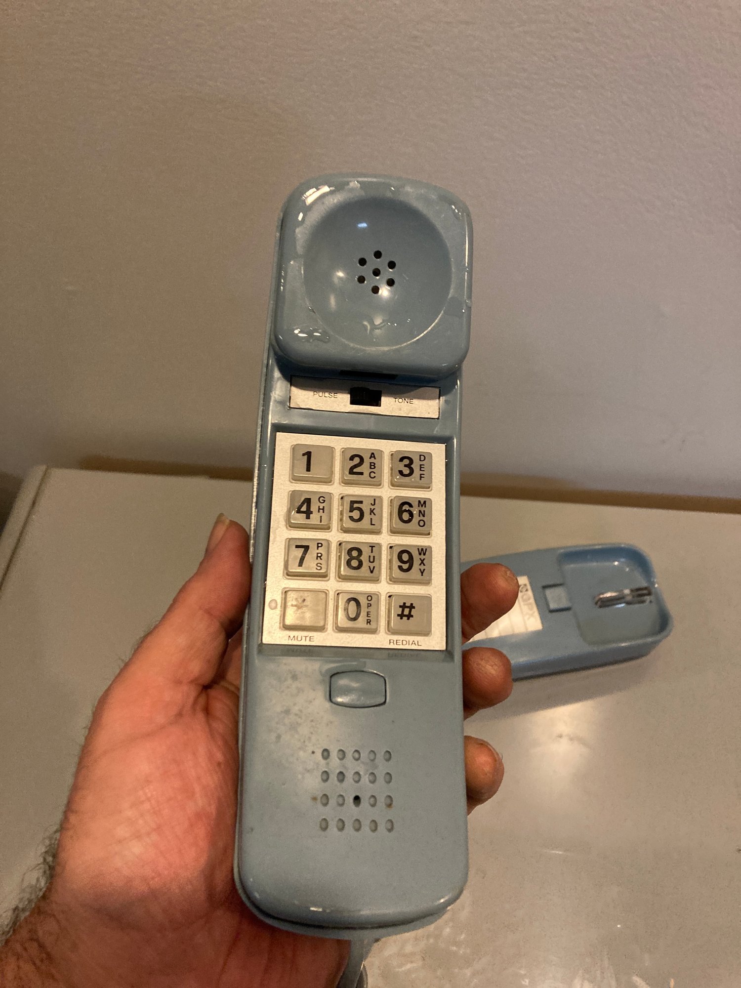 Vintage Blue Push Button Phone #4987 | Auctionninja.com