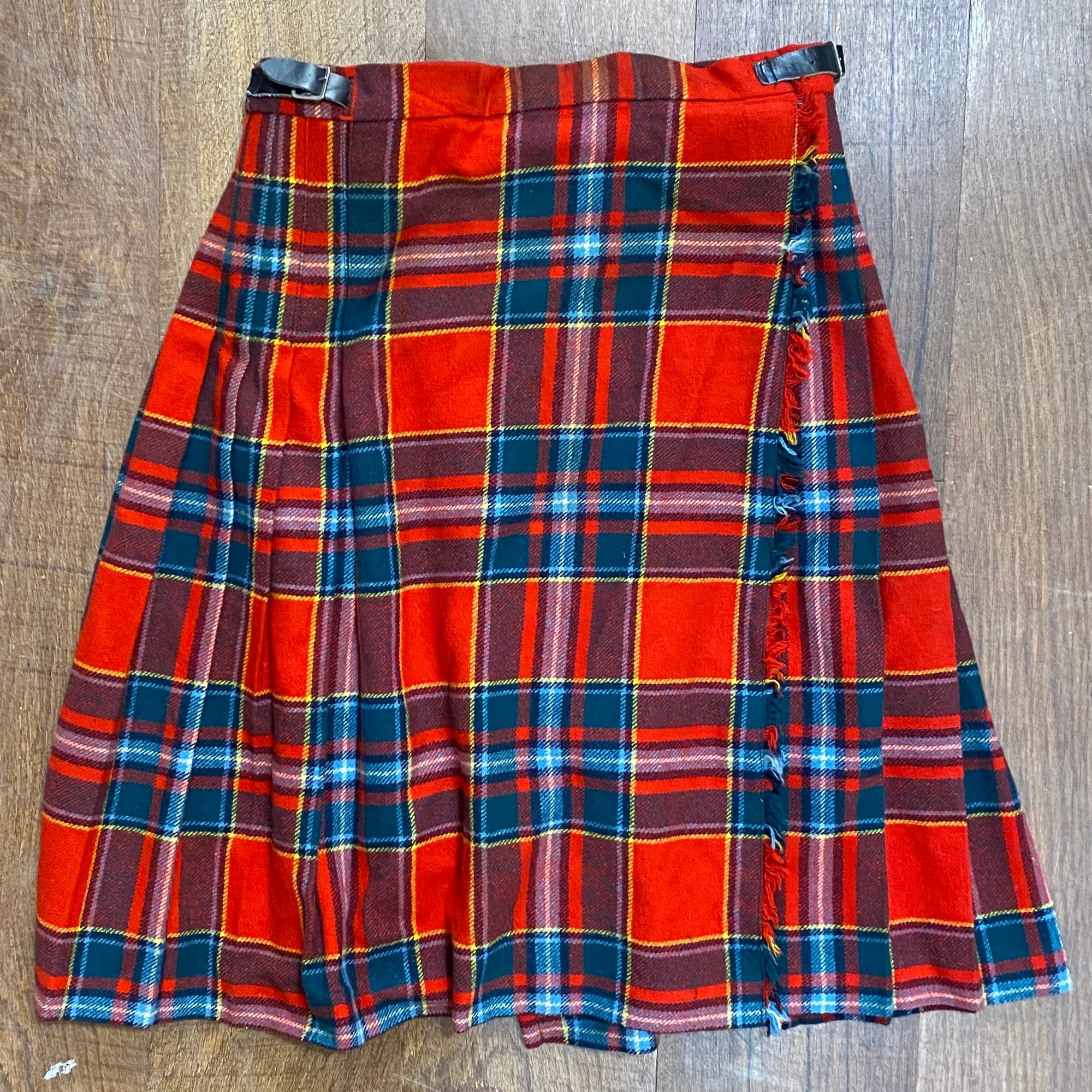 Vintage Made In Scotland Laird-Portch Kilt #23204 | Auctionninja.com