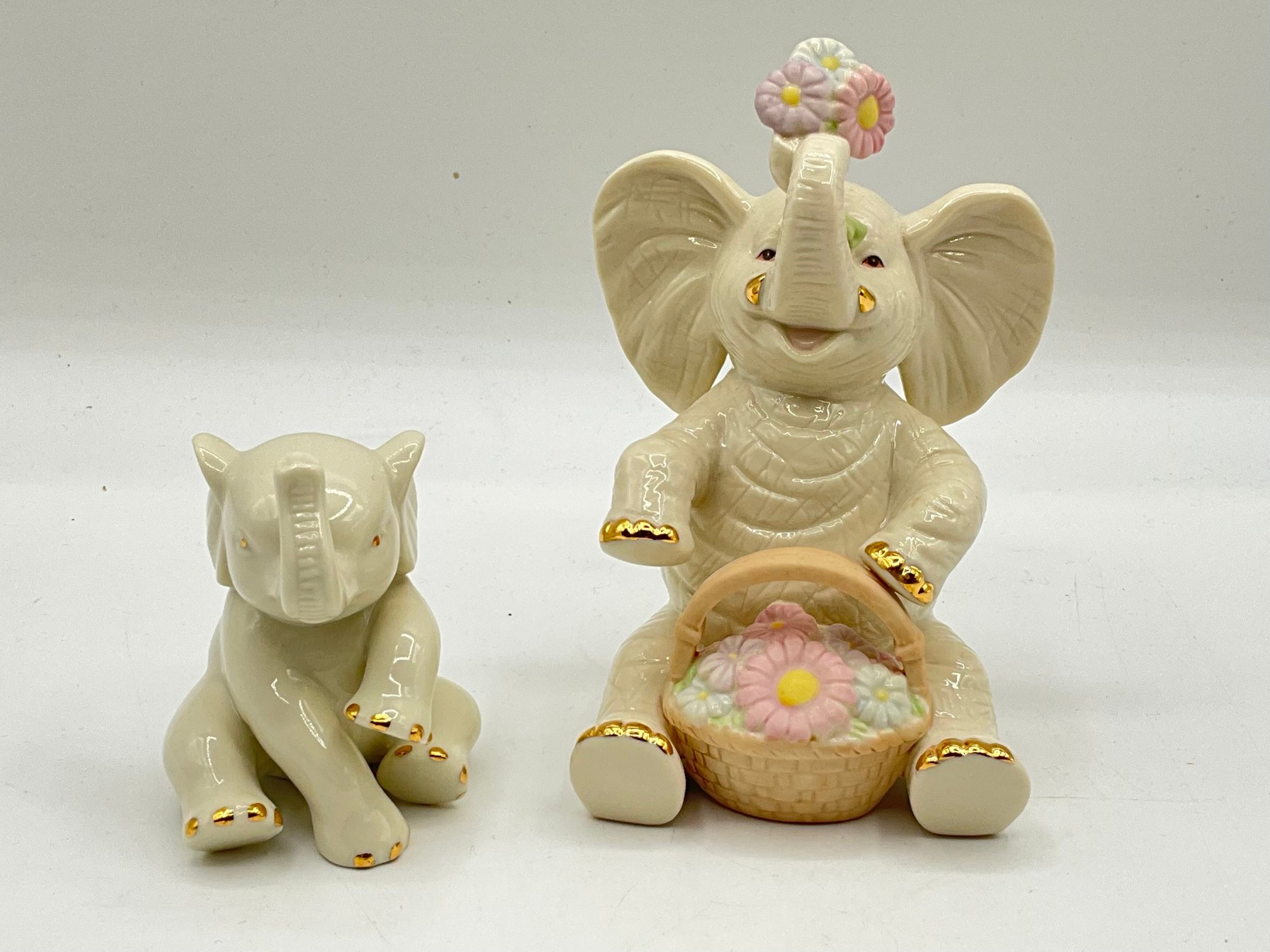 Lenox Ivory Porcelain Elephant Figurine Pair #2201076 | Auctionninja.com