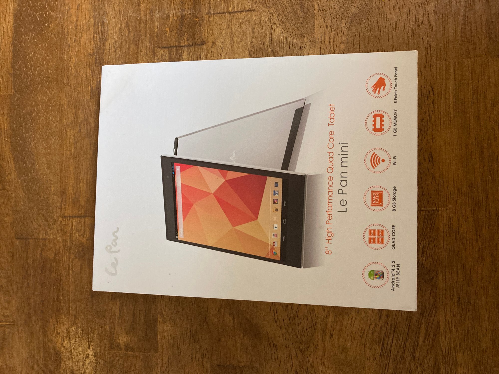 Le Pan Mini Tablet With Original Box #7557 | Auctionninja.com