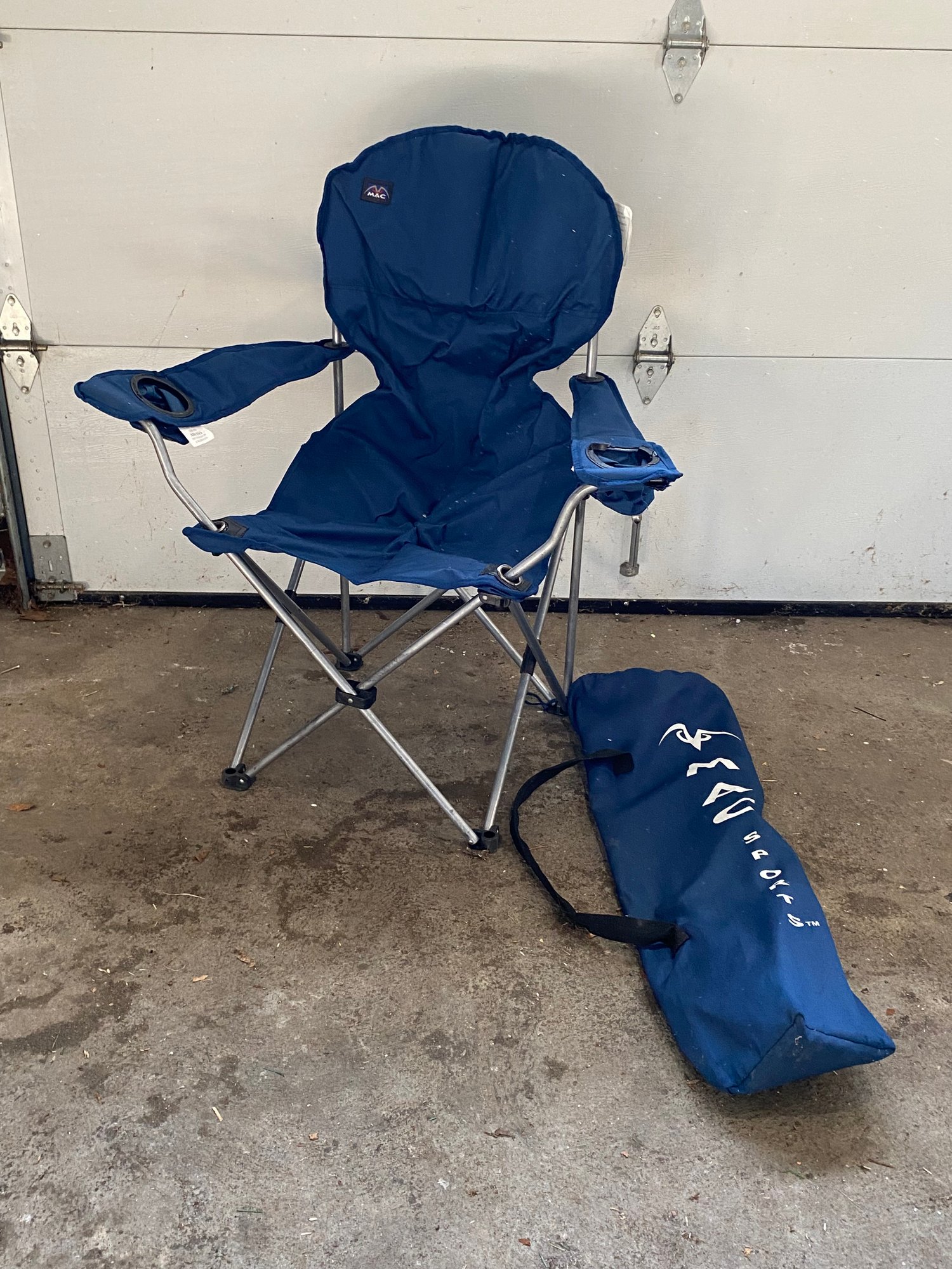 MAC Sports Folding Outdoor Chair 2 Of 2 #2038764 | Auctionninja.com