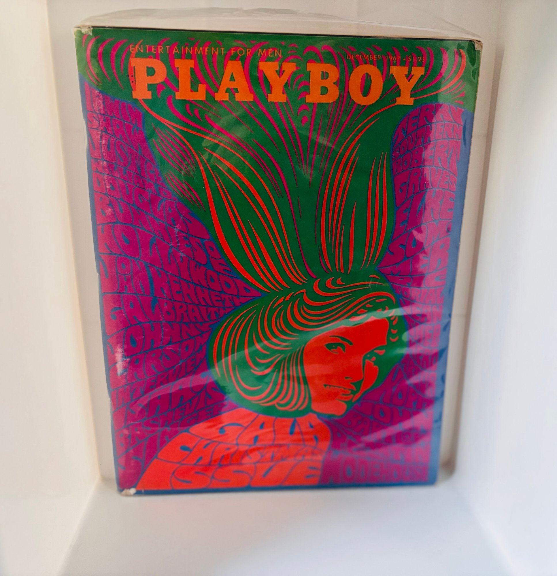 Vintage Playboy Magazine December 1967 #2036844 | Auctionninja.com