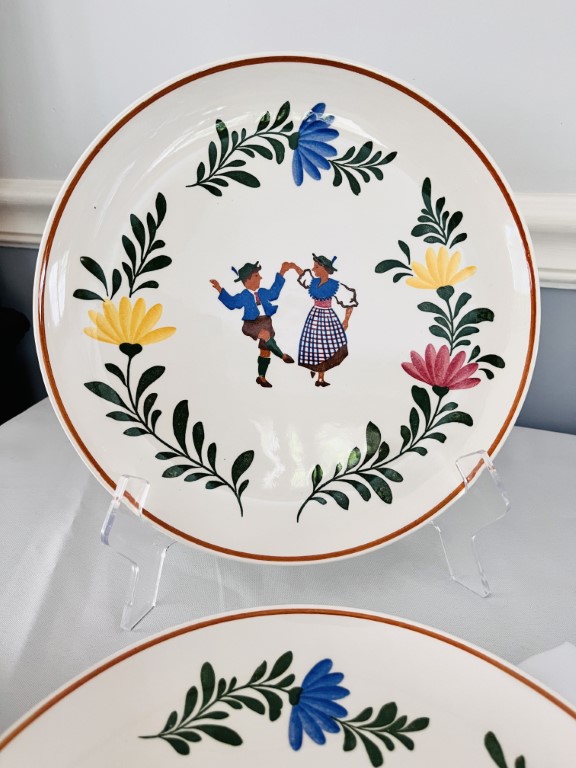 Alpine Peasant Ware - 4 Place Settings Plus Extras #11760 ...