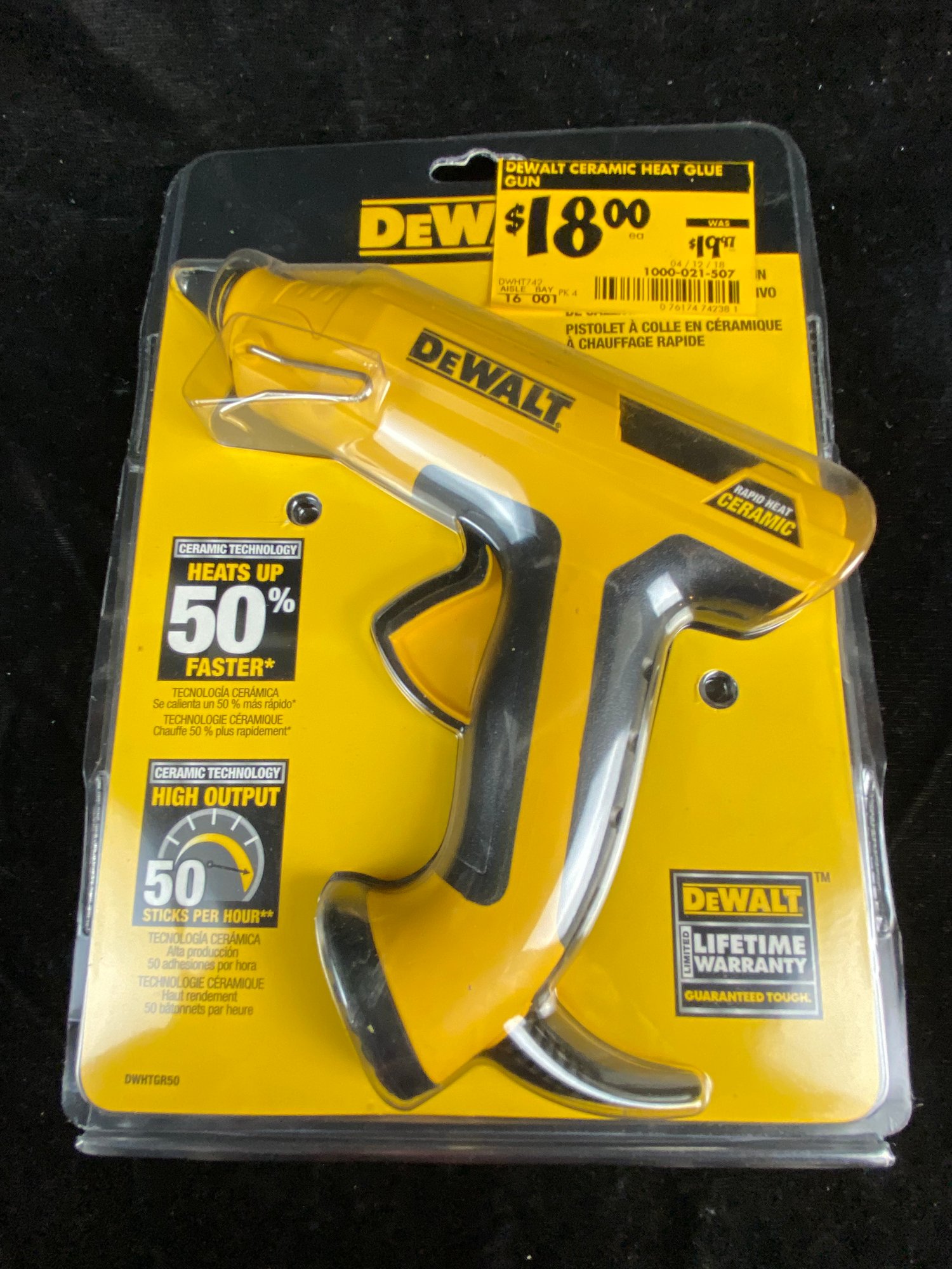 Dewalt Ceramic Heat Glue Gun #2043229 | Auctionninja.com