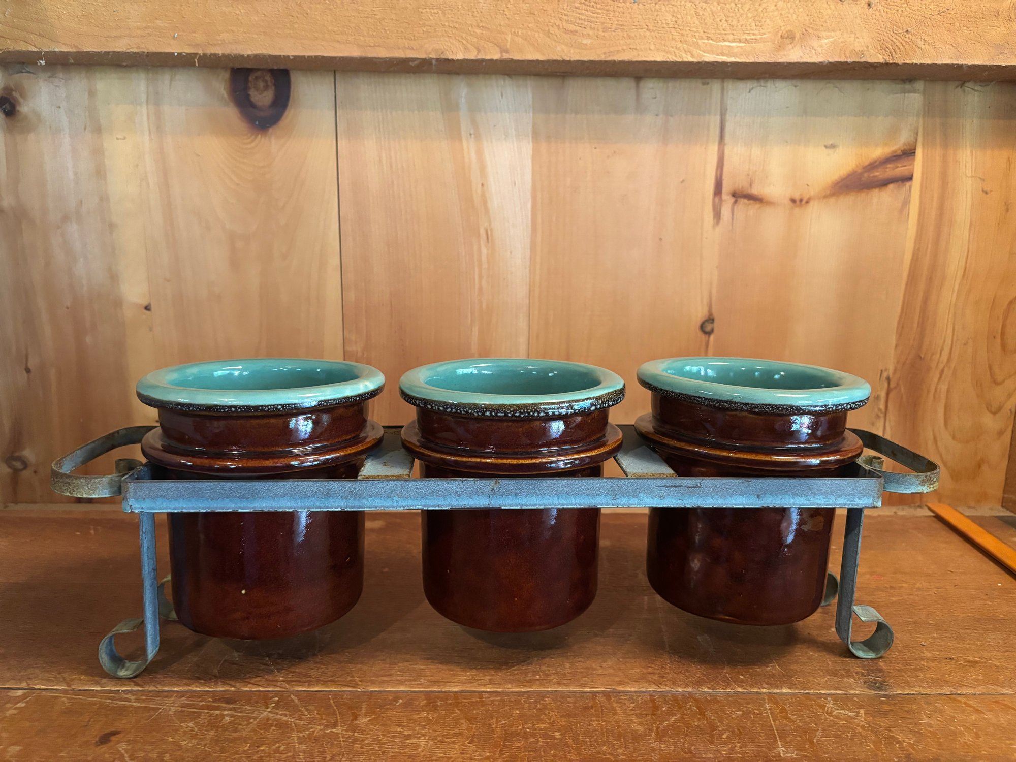 Vintage Red Wing Cannisters With Carrier #2190381 | Auctionninja.com