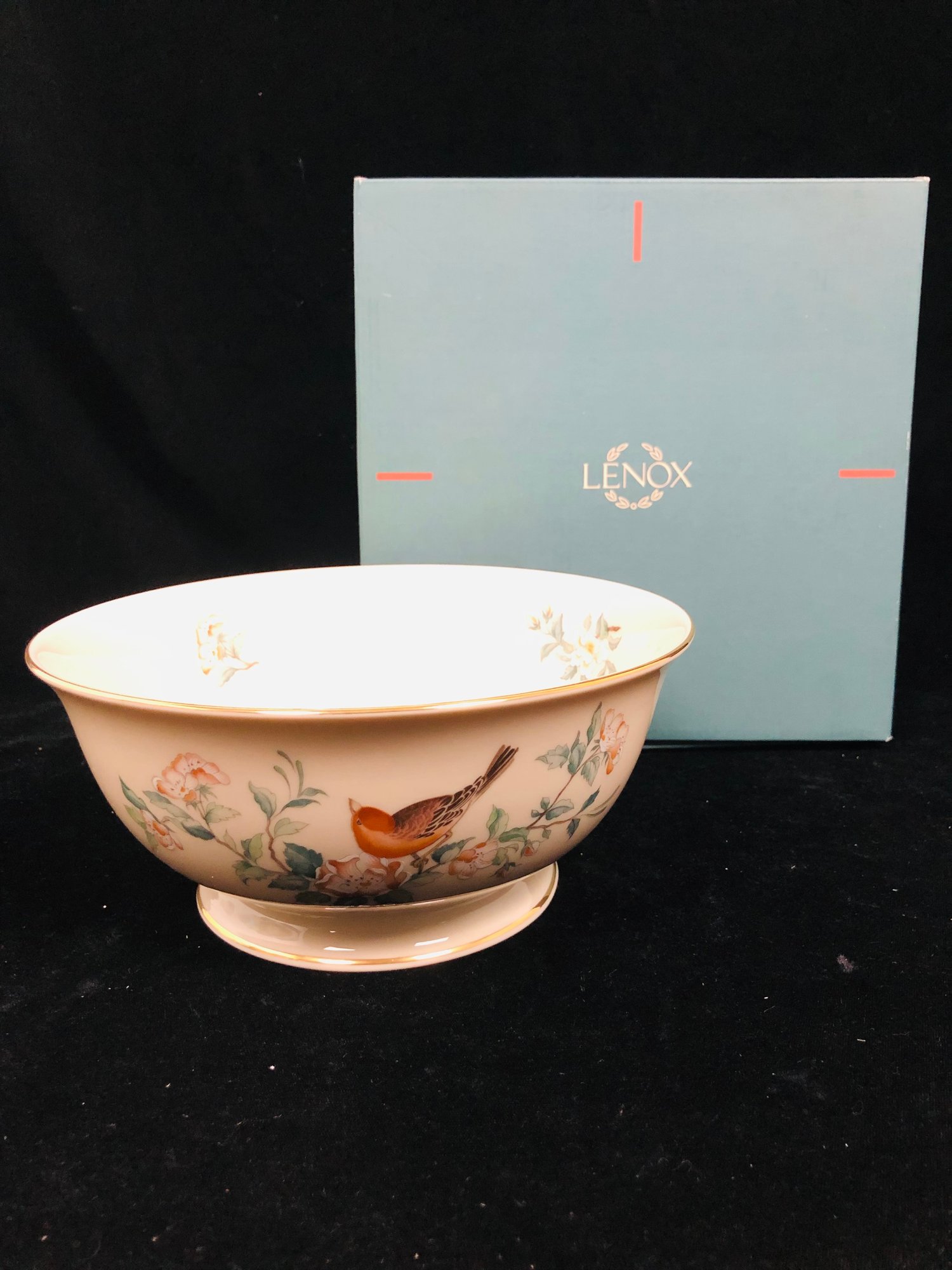 Lenox Company Designed Bird Pattern Bowl #24276 | Auctionninja.com