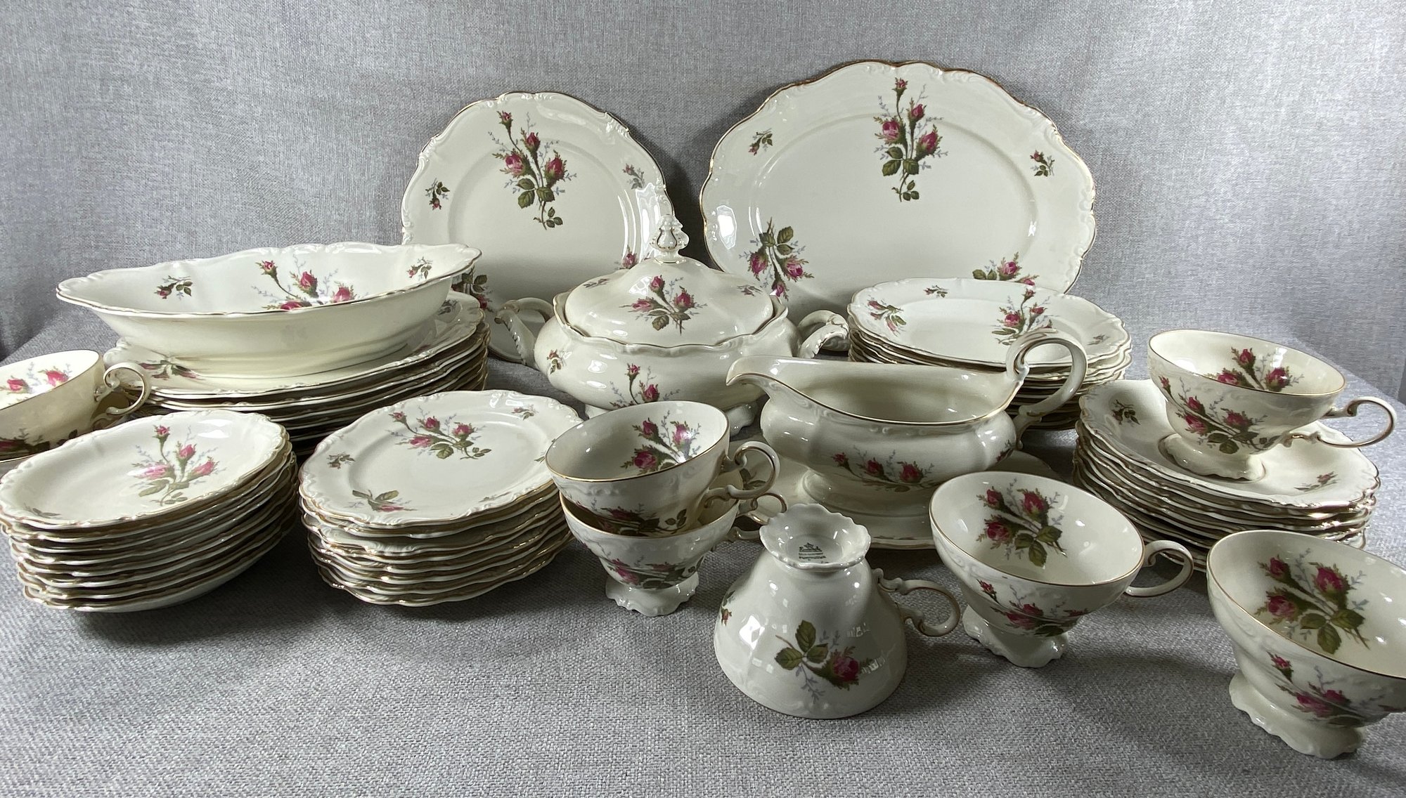 Rosenthal Pompadour "Moss Rose" Selb Germany 6 Piece Place Setting For ...