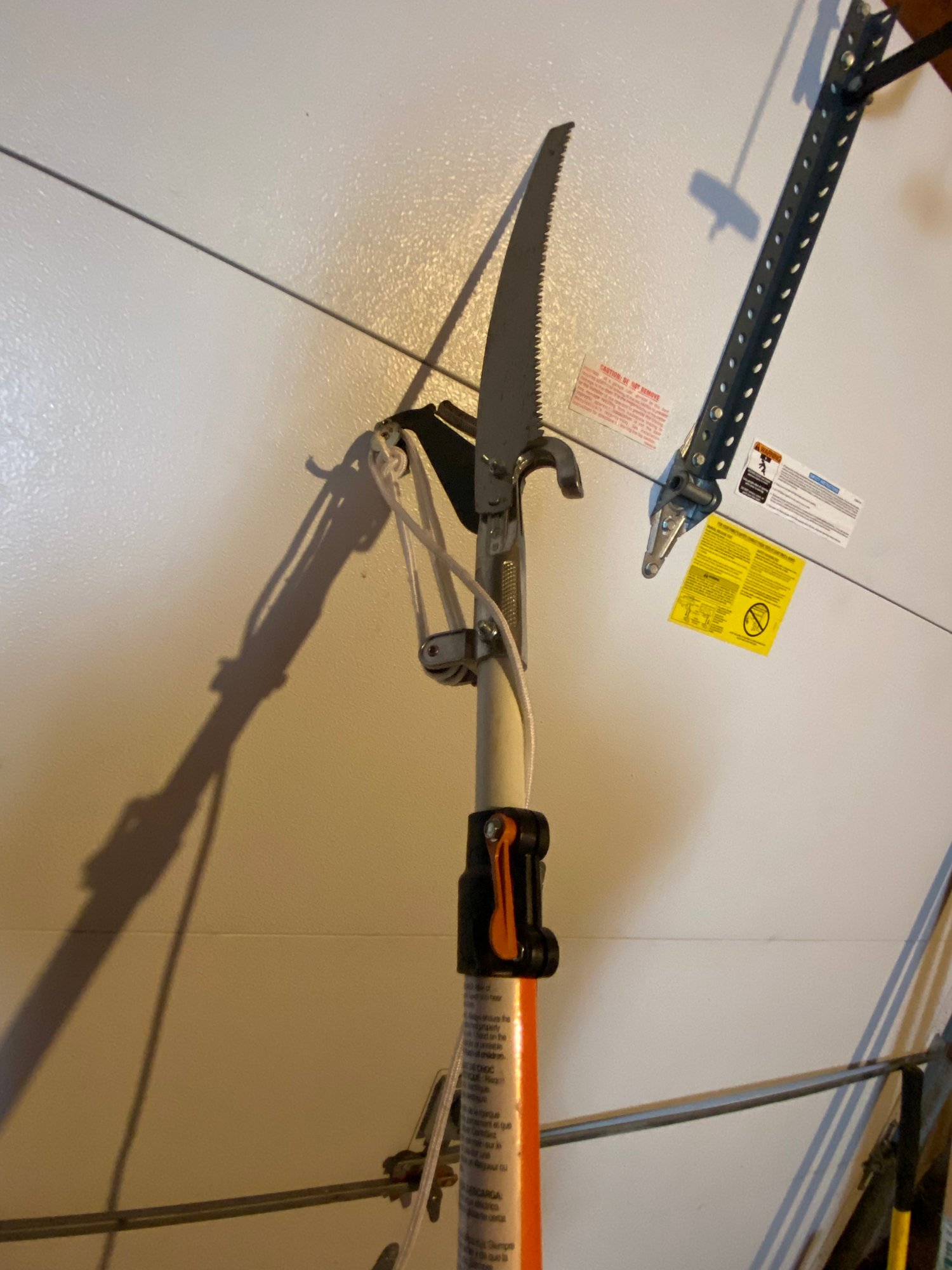 Fiskars Branded Tree Pruner #2043316 | Auctionninja.com