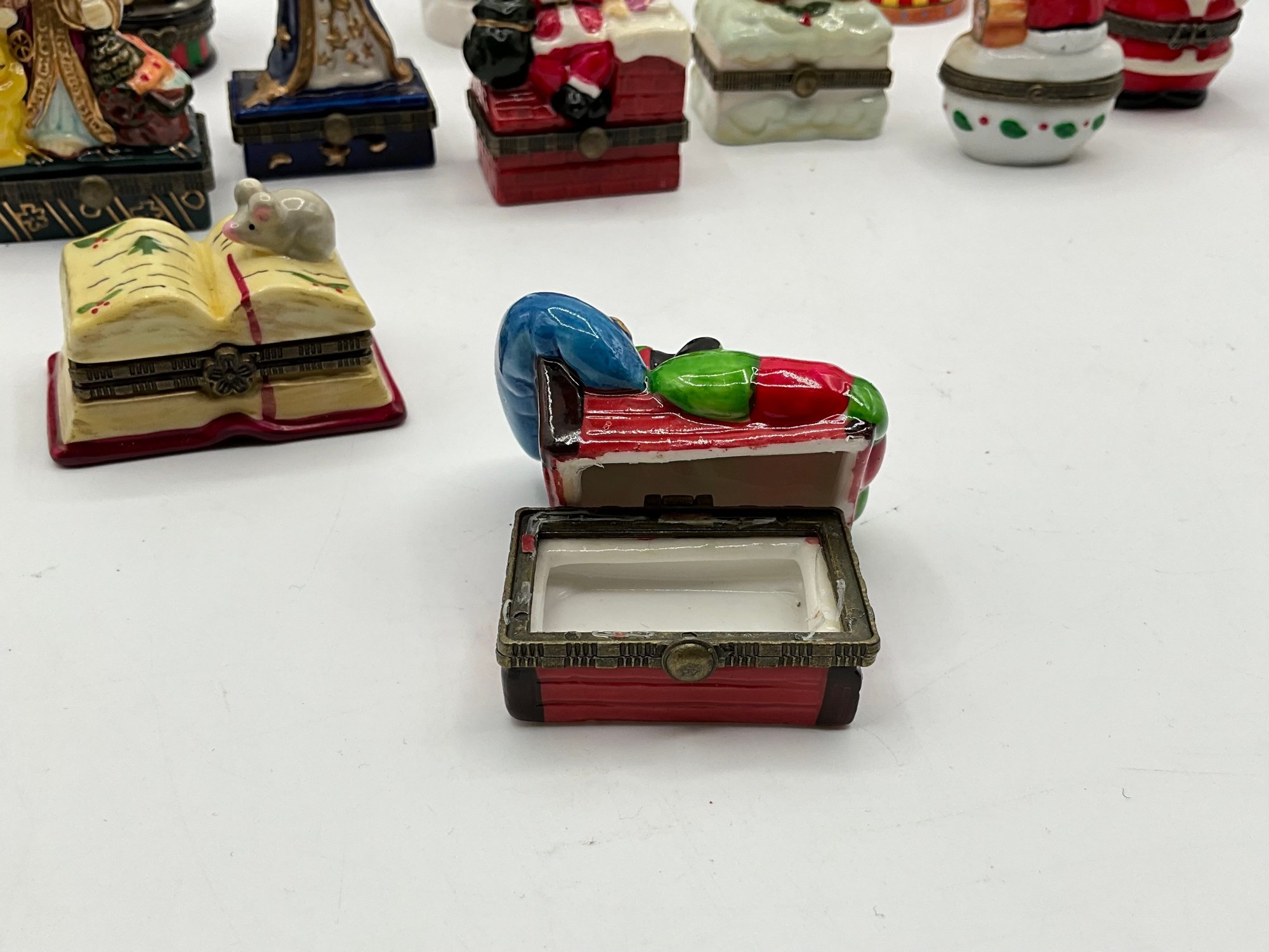 Grouping Of Vintage Porcelain Christmas Themed Hinged Trinket Boxes ...