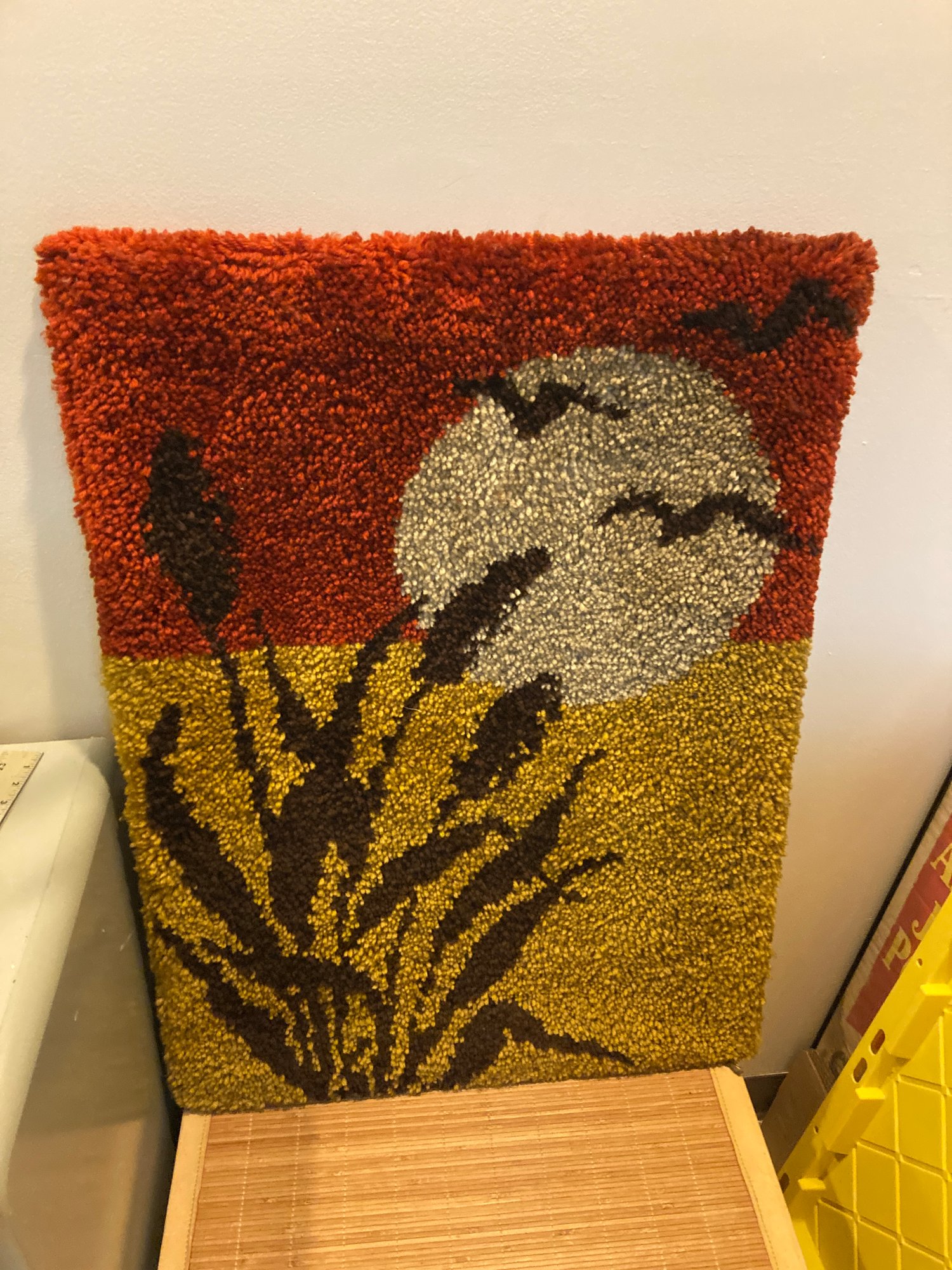 Vintage MCM Large Latch Hook Wall Hanging #12924 | Auctionninja.com