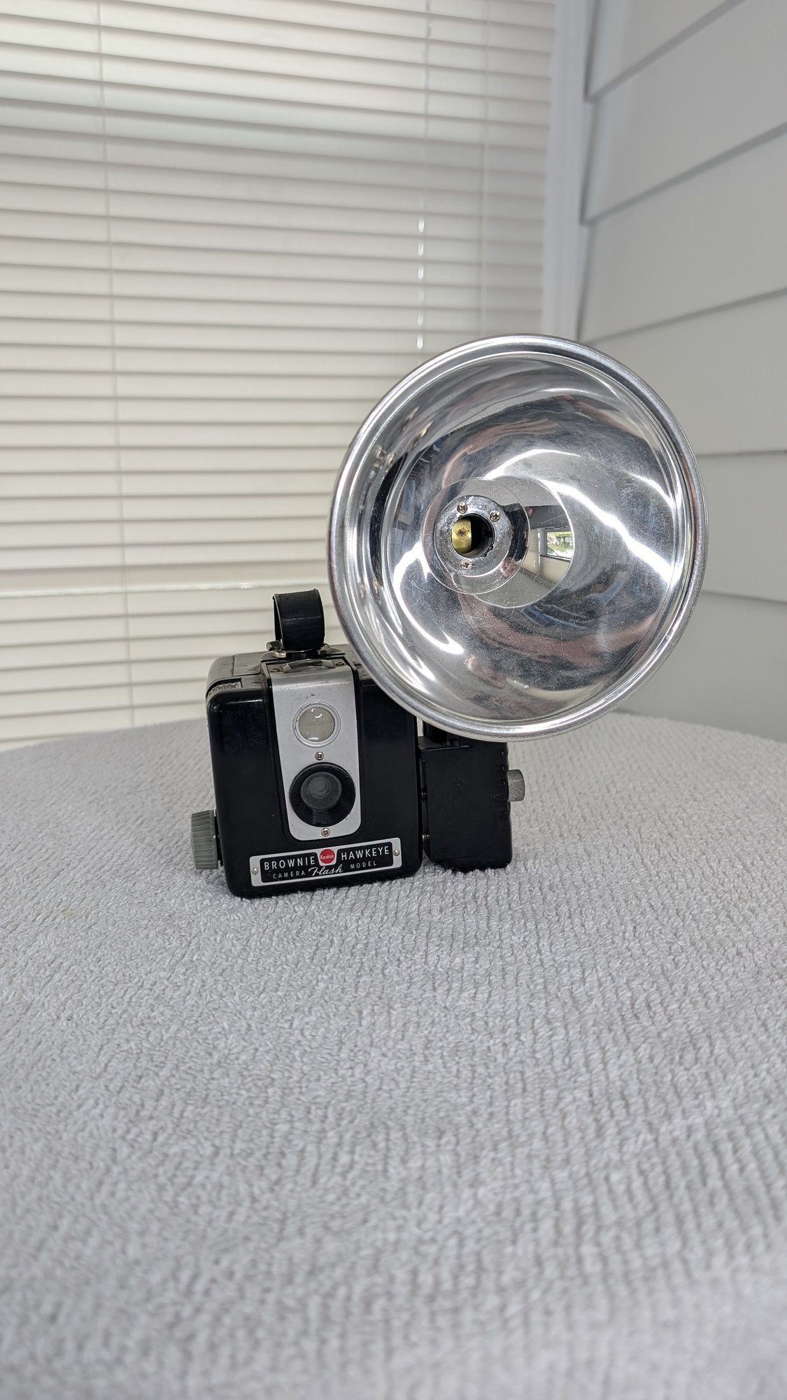1950's Kodak Brownie Hawkeye Flash Model Camera BAKELITE Film Flash ...