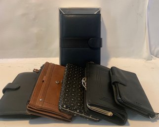 New Christina Day Planner And Several Wallets #21842 | Auctionninja.com