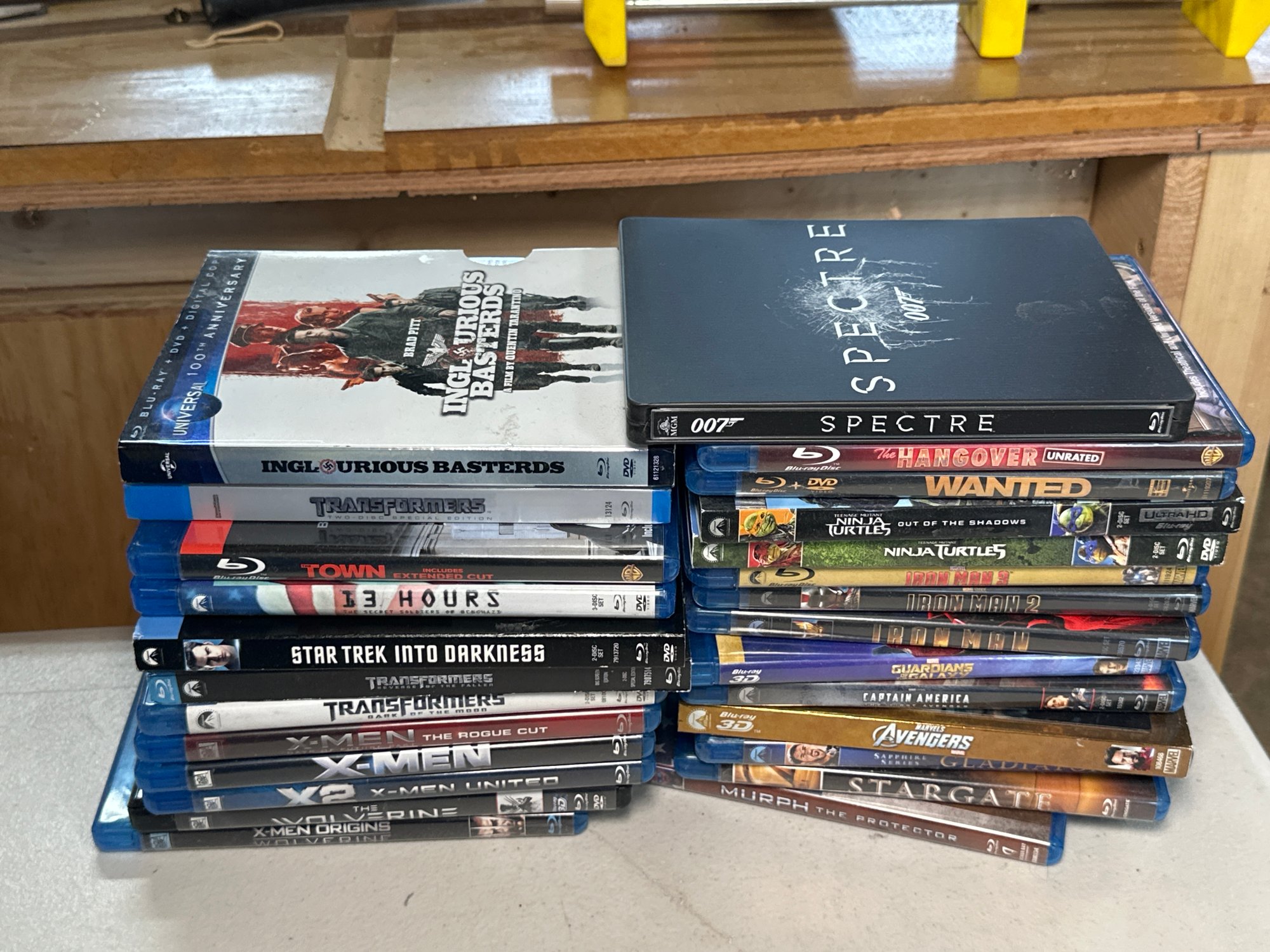 Large Collection Of Blu Ray Discs #2029912 | Auctionninja.com