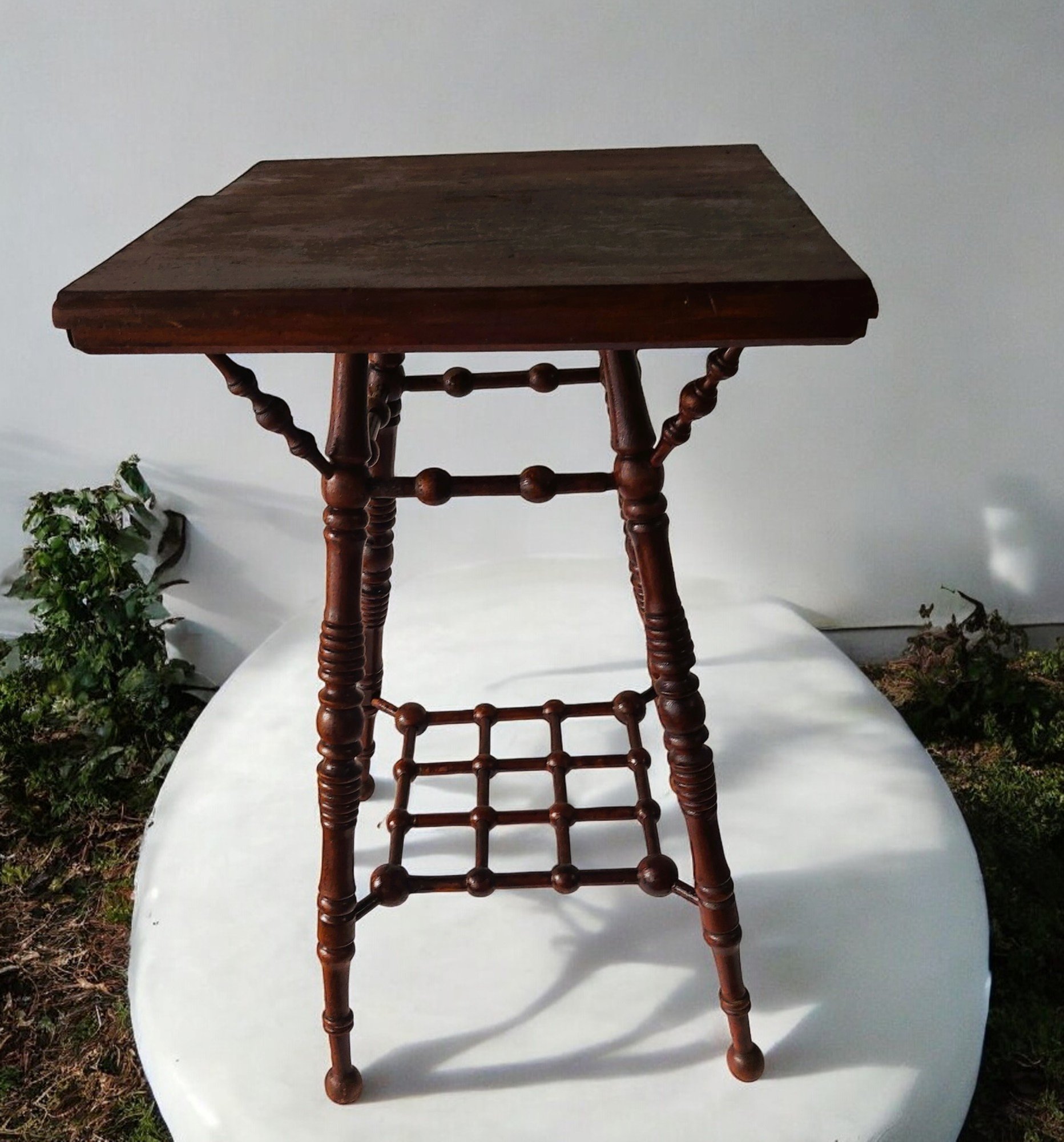 Antique Stick N Ball Table #1069 | Auctionninja.com