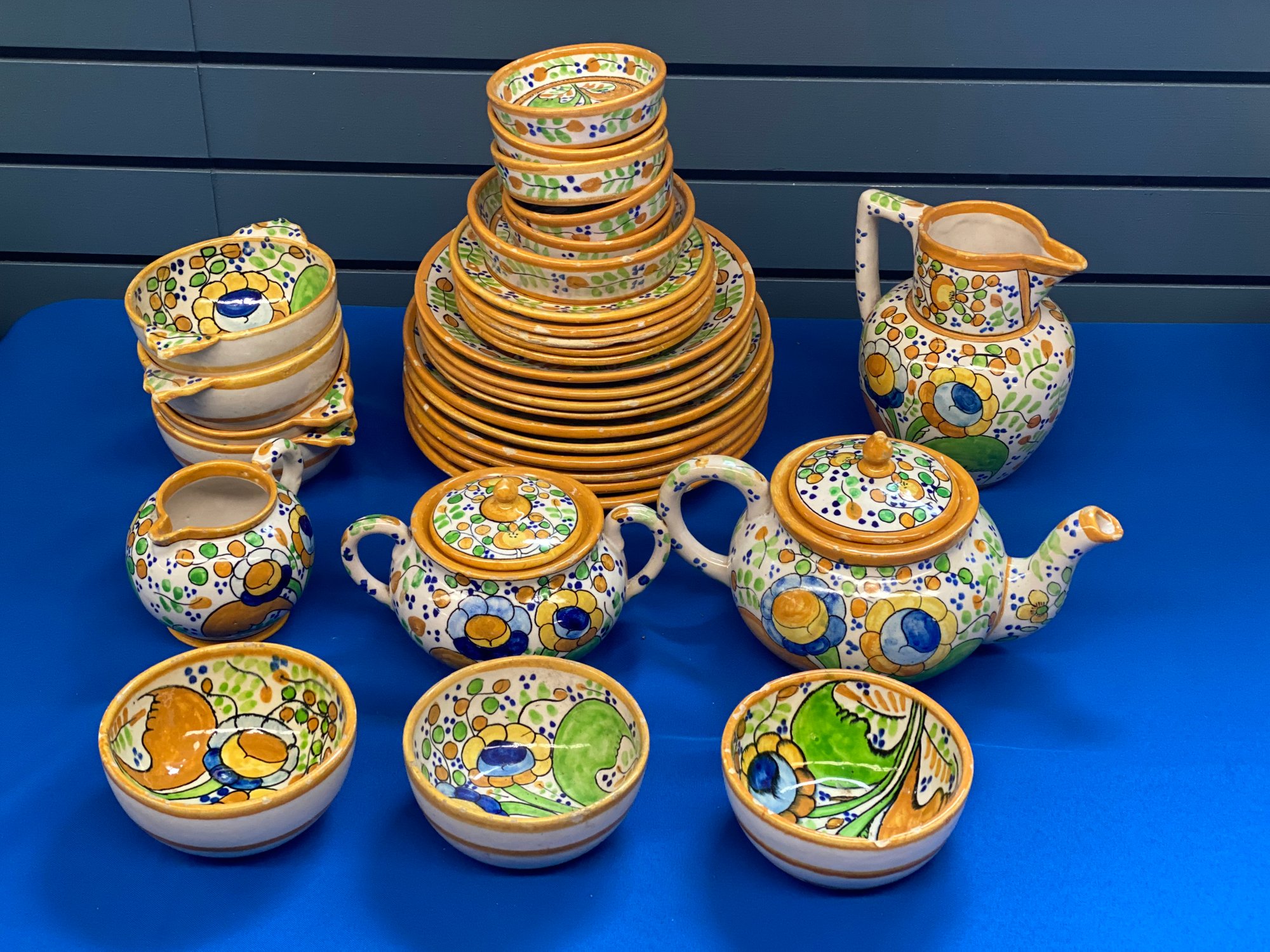 Vintage Spanish Pottery #1482 | Auctionninja.com