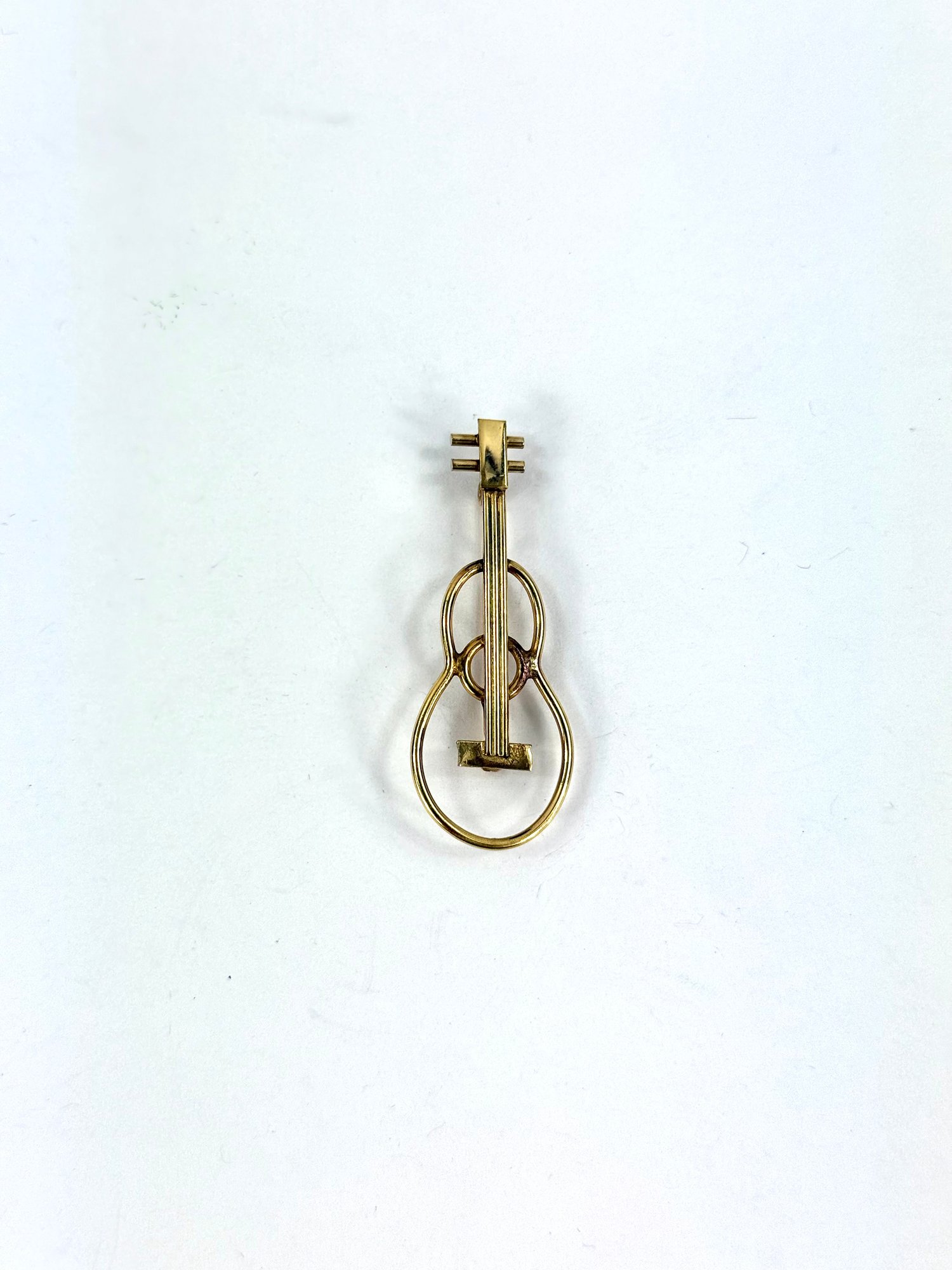 12 Karat Gold Filled Instrument Pin #3103 | Auctionninja.com