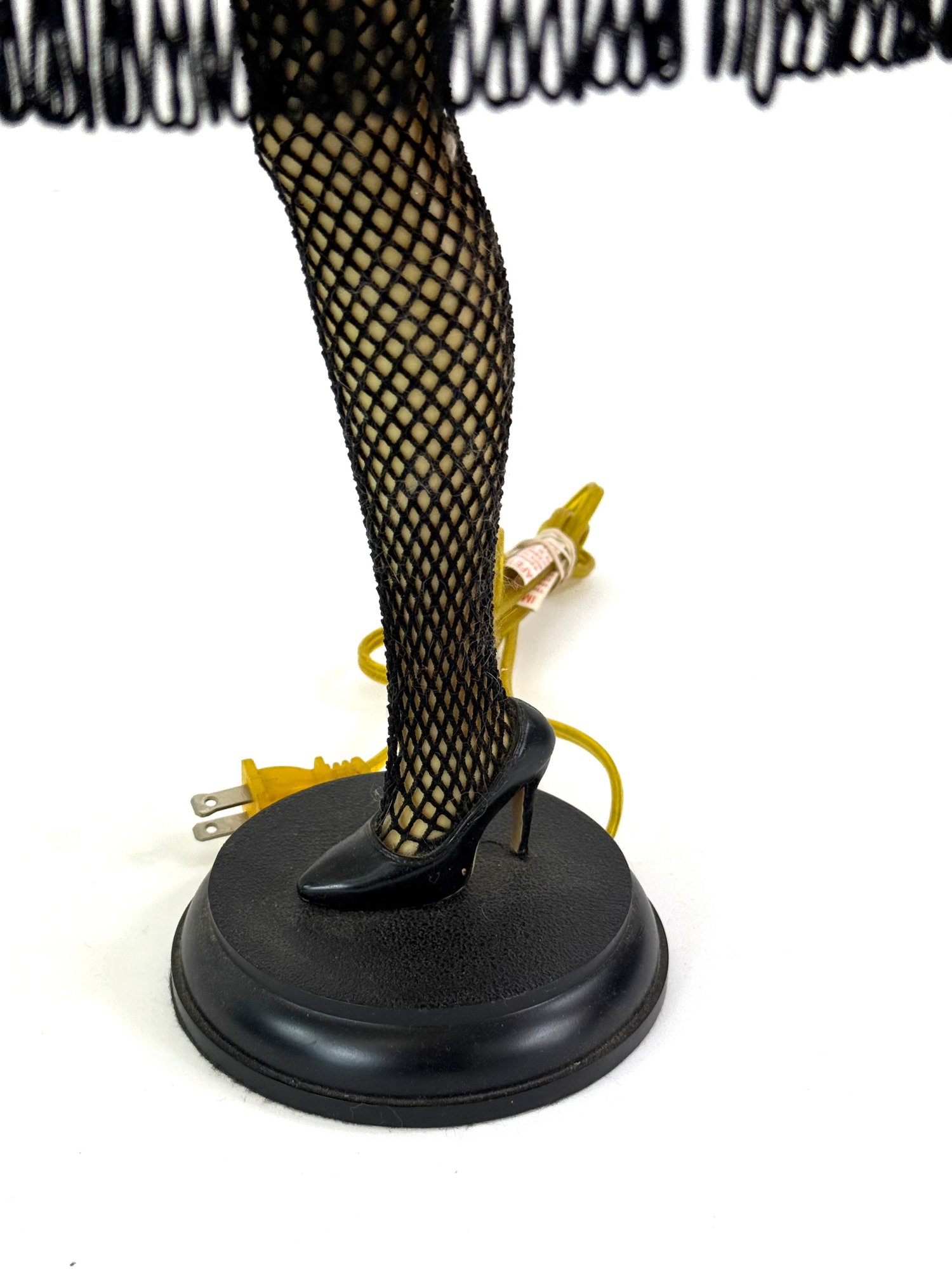 Two Award Winning Leg Lamps #4557 | Auctionninja.com