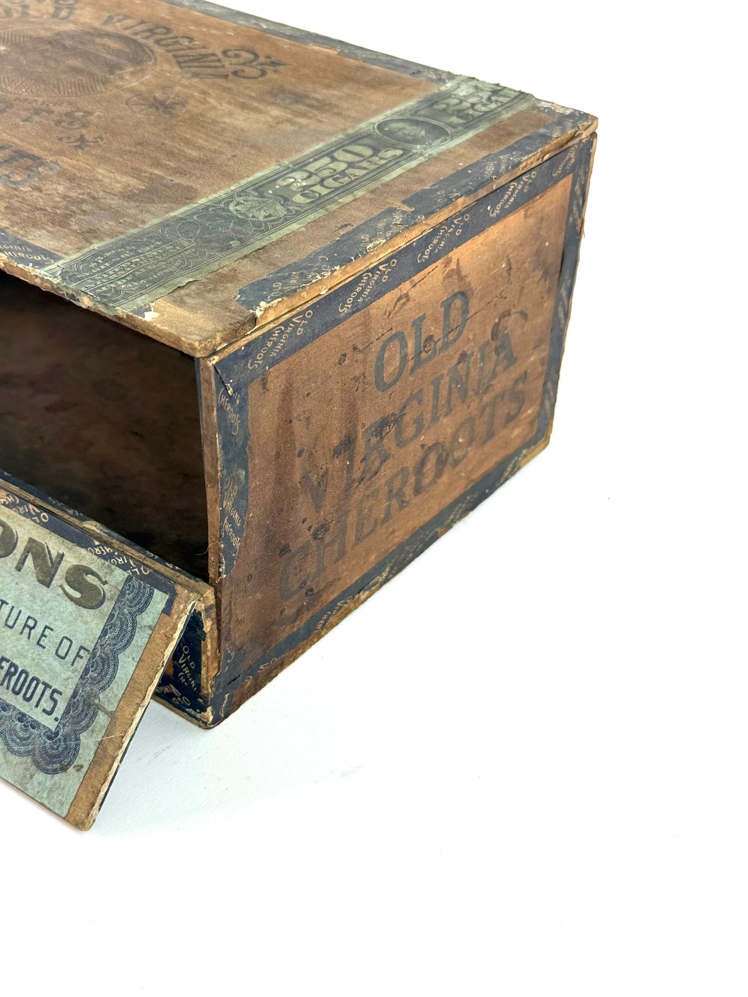 Early Virginia Cheroots Tobacco Advertising Box #3371 | Auctionninja.com