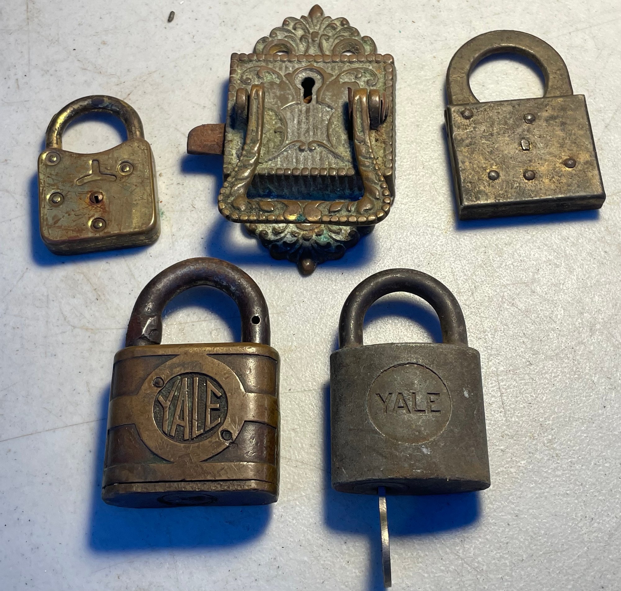 Lot Of Early Locks #6102 | Auctionninja.com