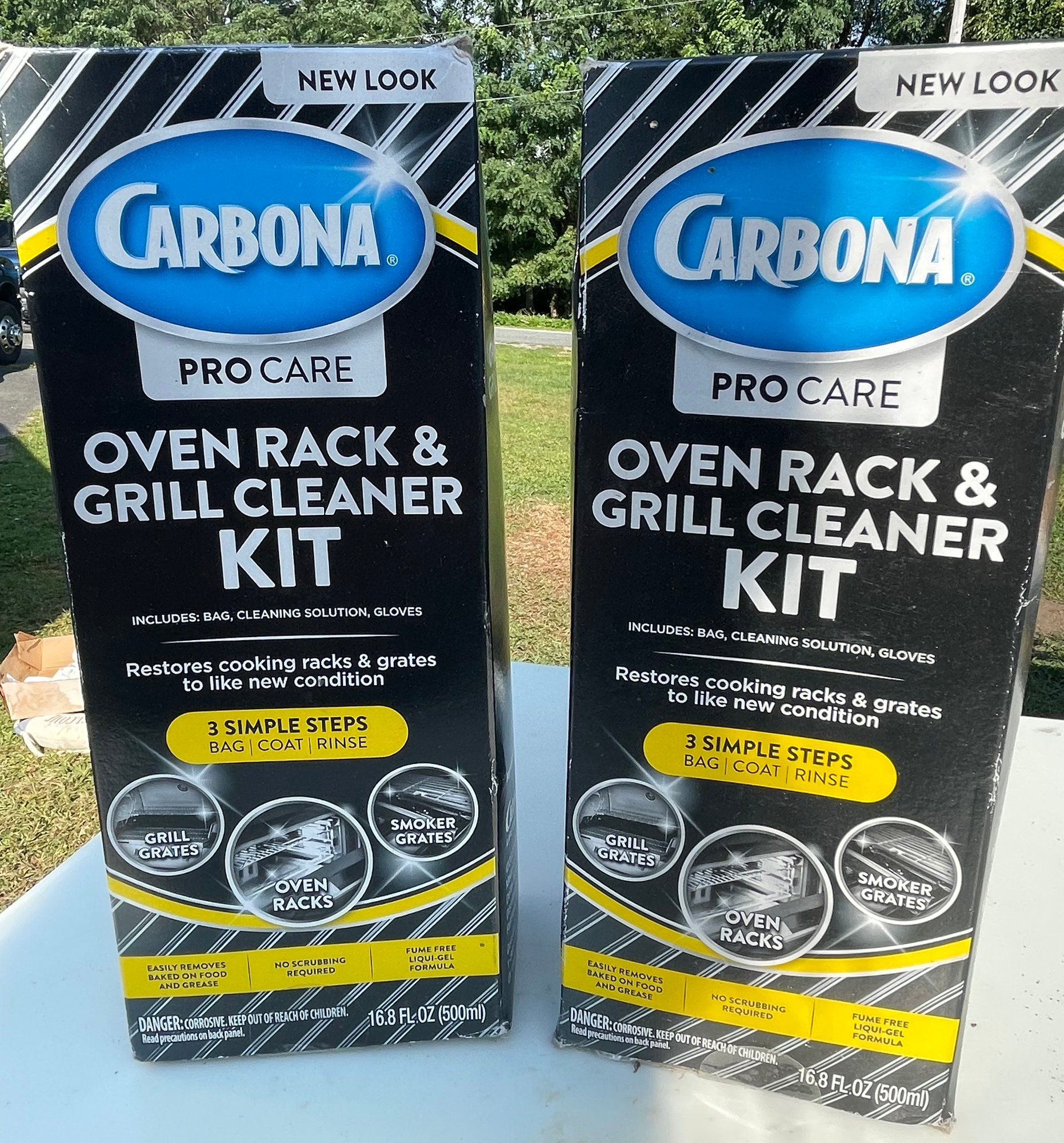 Two Carbona Oven Rack And Grill Cleaner Kits #5534 | Auctionninja.com