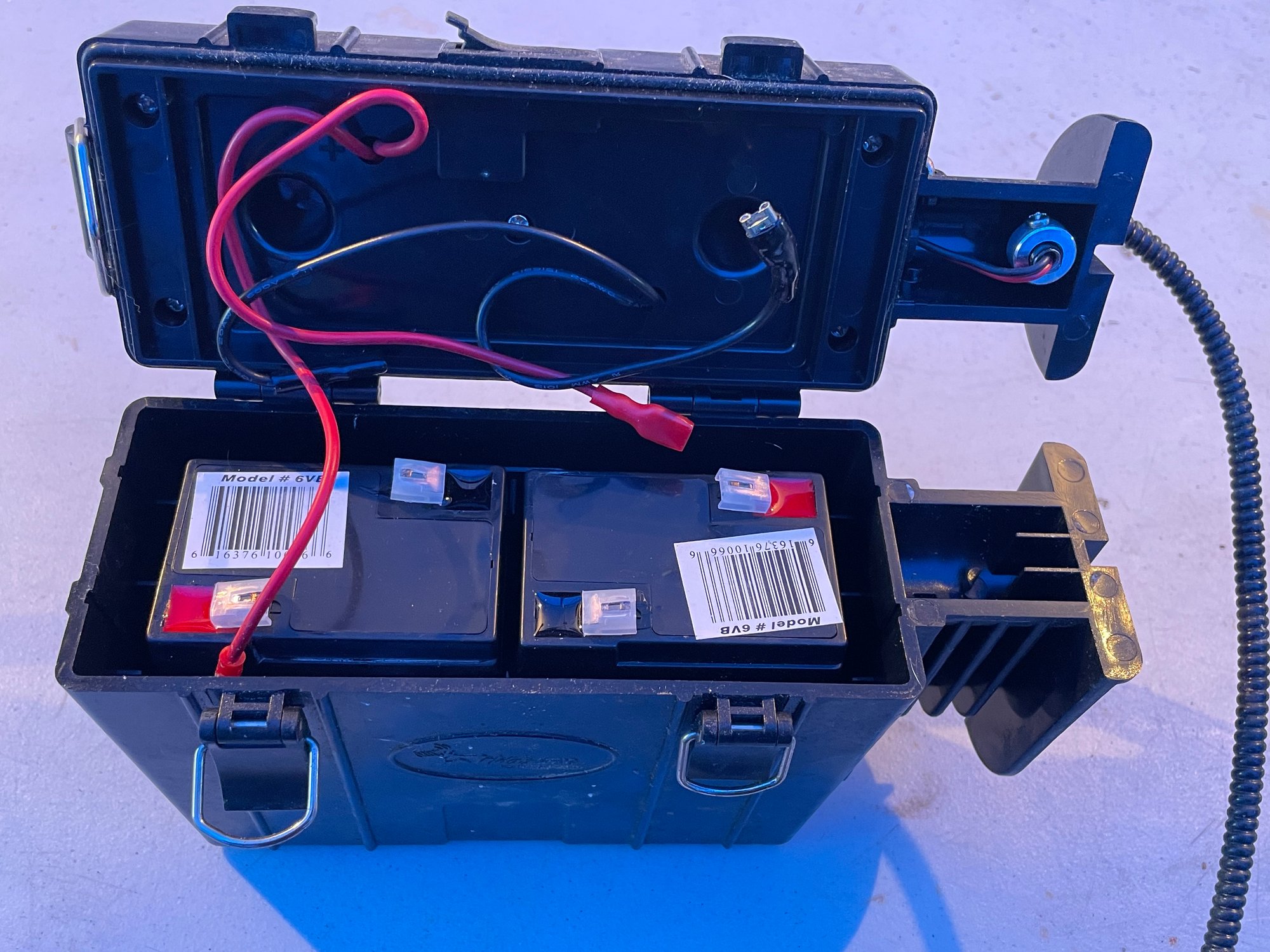 A Battery Pack #5331 | Auctionninja.com