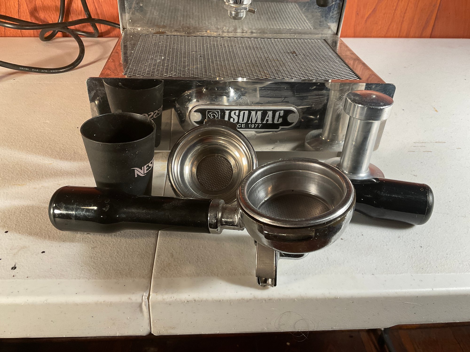 Isomac Vapore Continuo Espresso Machine Tested #10432 | Auctionninja.com
