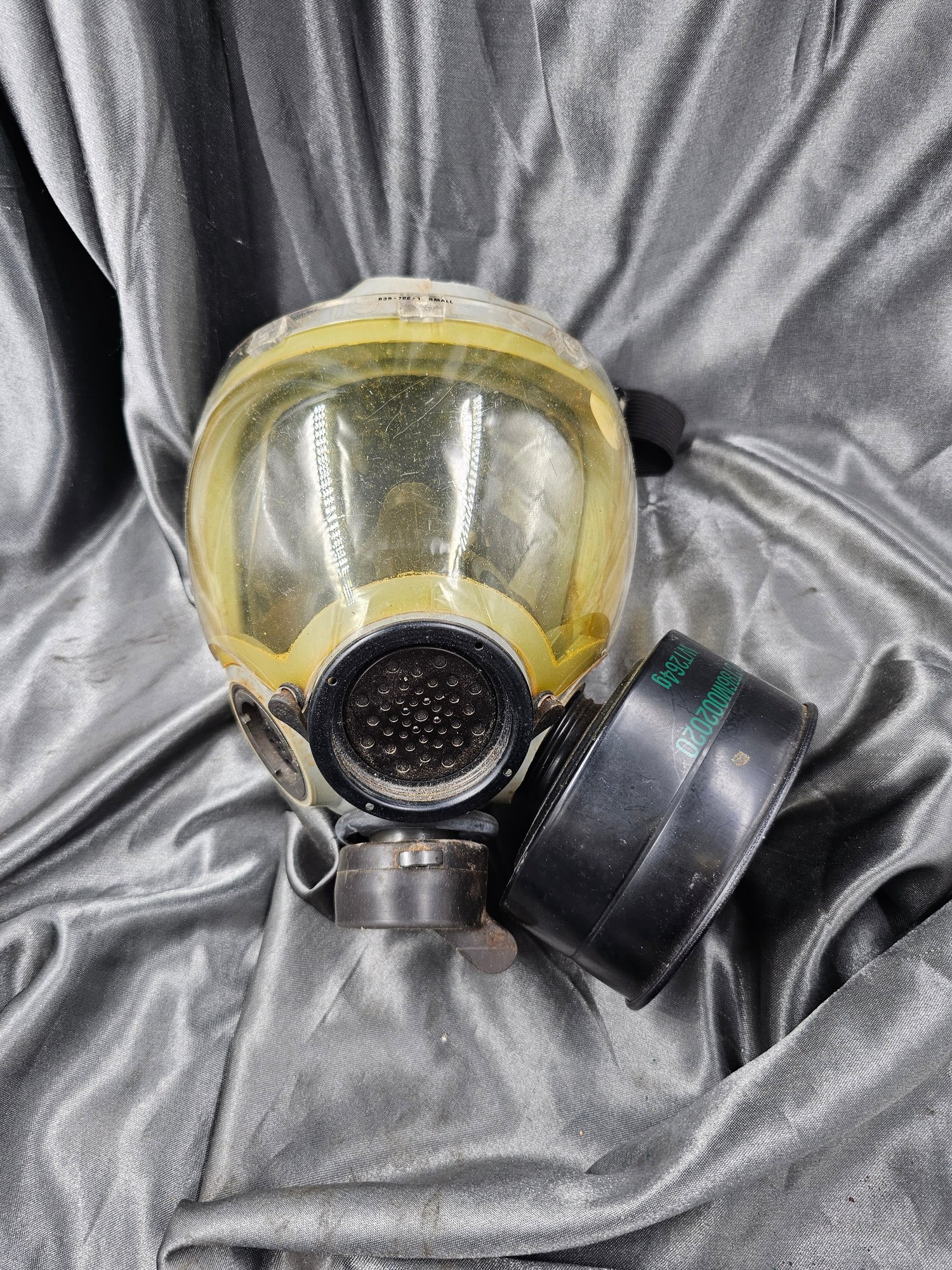 US MSA Millenium Gas Mask #1824 | Auctionninja.com
