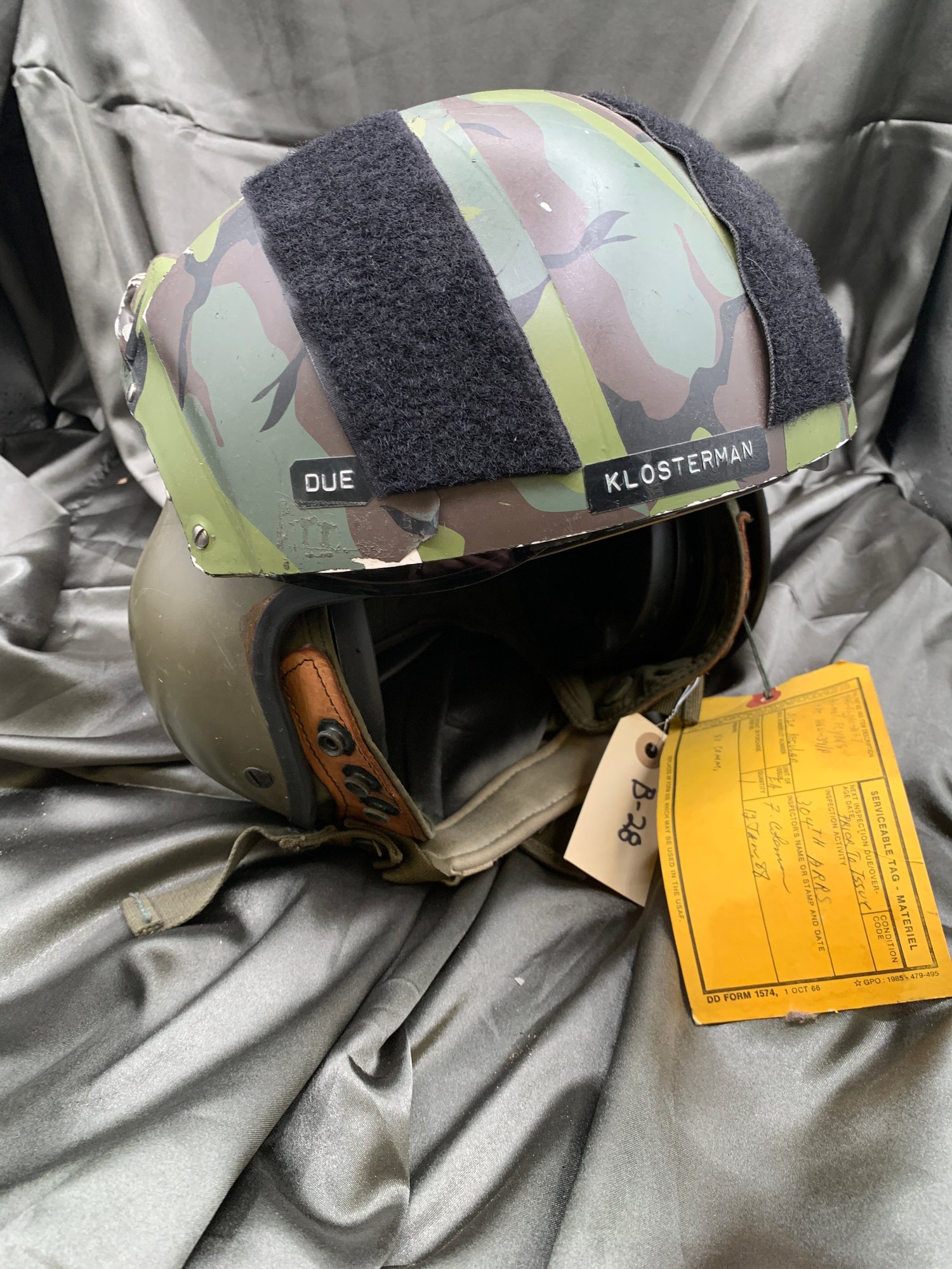 US Type H6U-39/P Flyers Helmet #1474 | Auctionninja.com