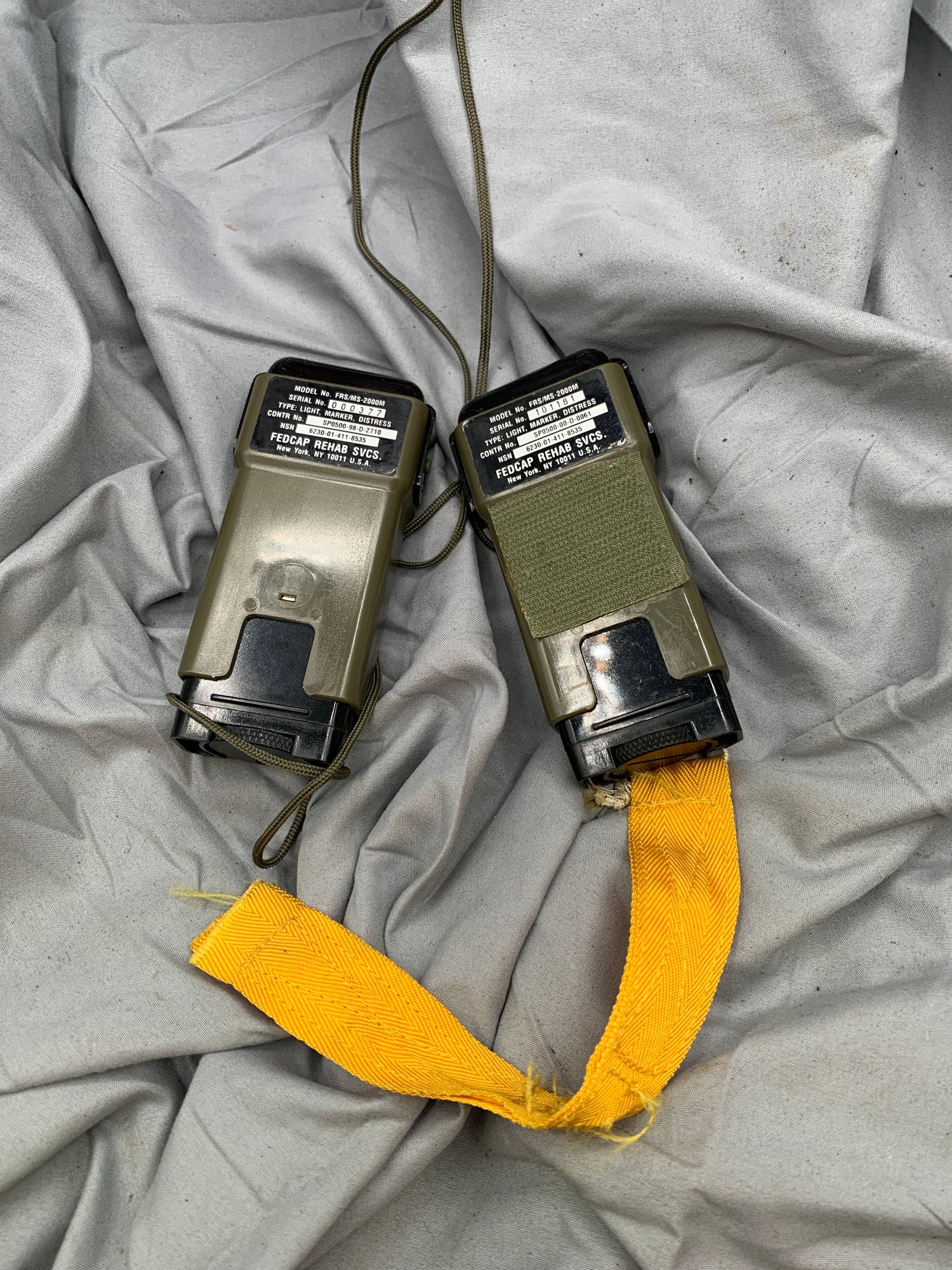 U.S. AIR FORCE IR EMERGENCY STROBES #2217 | Auctionninja.com