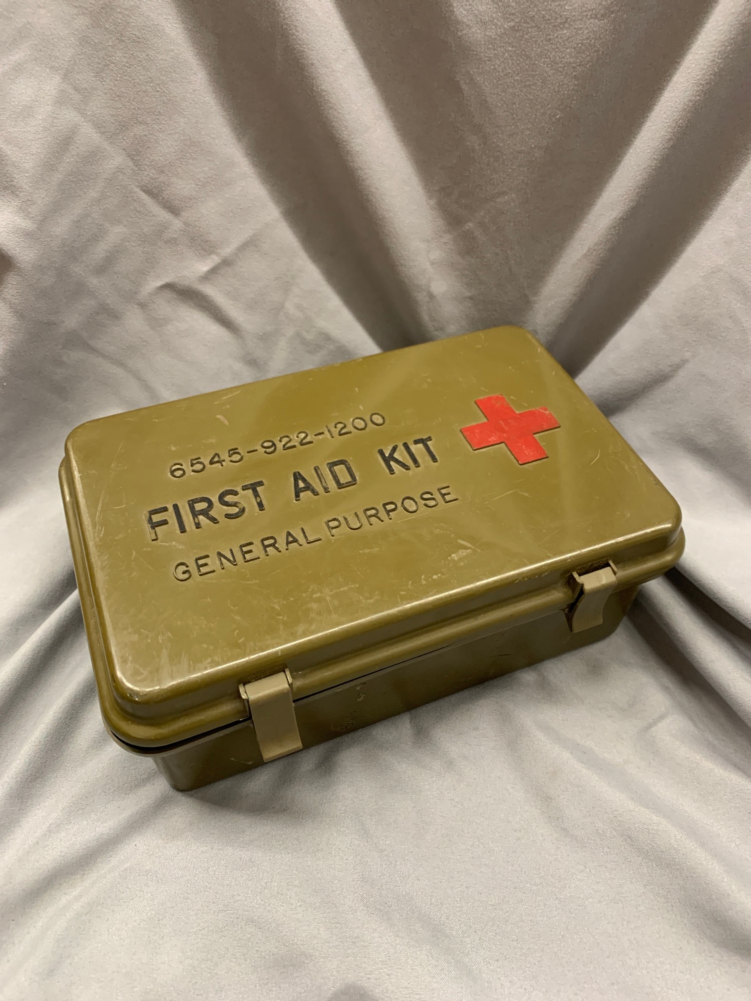 U.S. ARMY FIRST AID KIT, GENERAL PURPOSE WITH CONTENTS #2637 ...