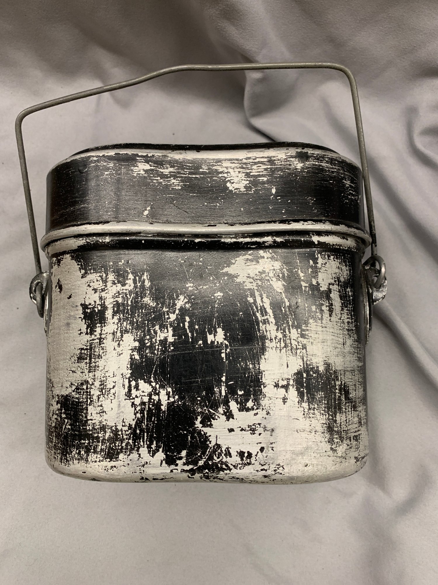 EUROPEAN ALUMINUM MESS KIT #2709 | Auctionninja.com