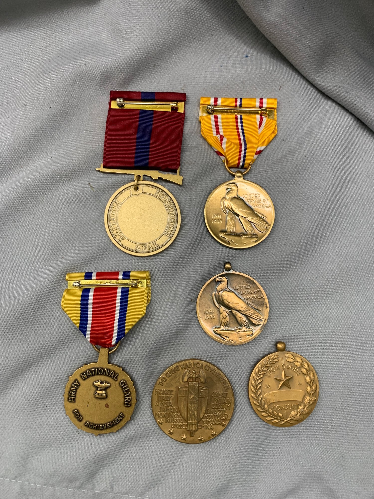 COLLECTION OF U.S. MILITARY MEDALS #2798 | Auctionninja.com
