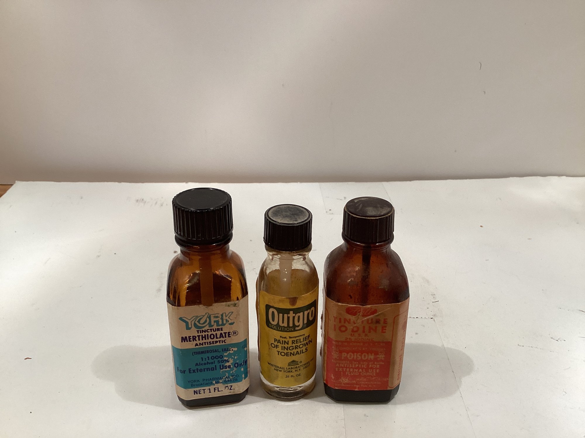 Three Vintage Medicine Bottles - York Tincture Of Merthiolate, Hall ...