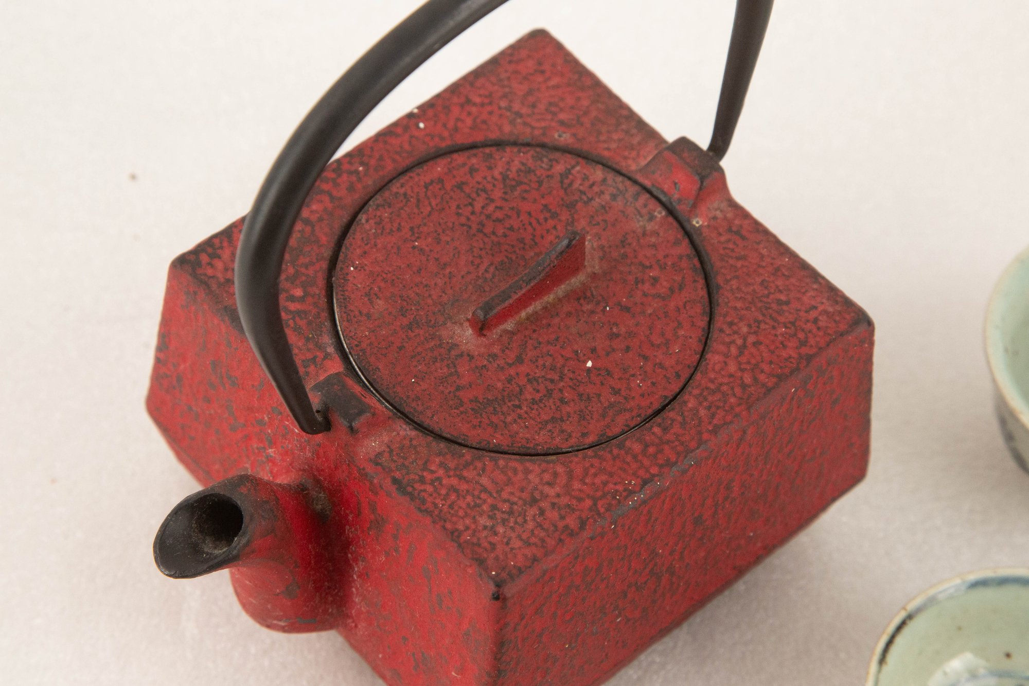 Japanese "Rikyu" Square Red Rust Cast Iron Teapot #21533 | Auctionninja.com