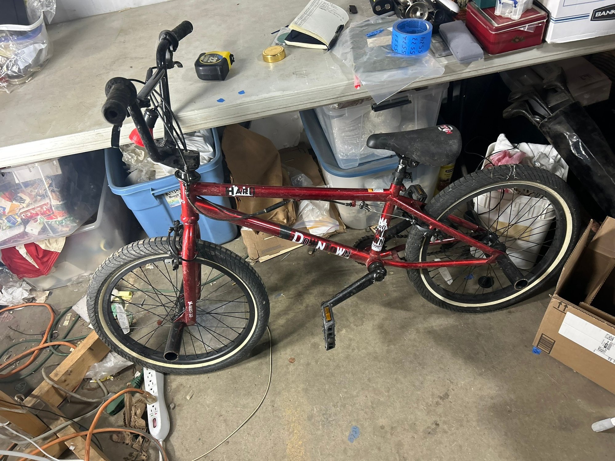 Red Haro Downtown DLX BMX Bike #5519 | Auctionninja.com