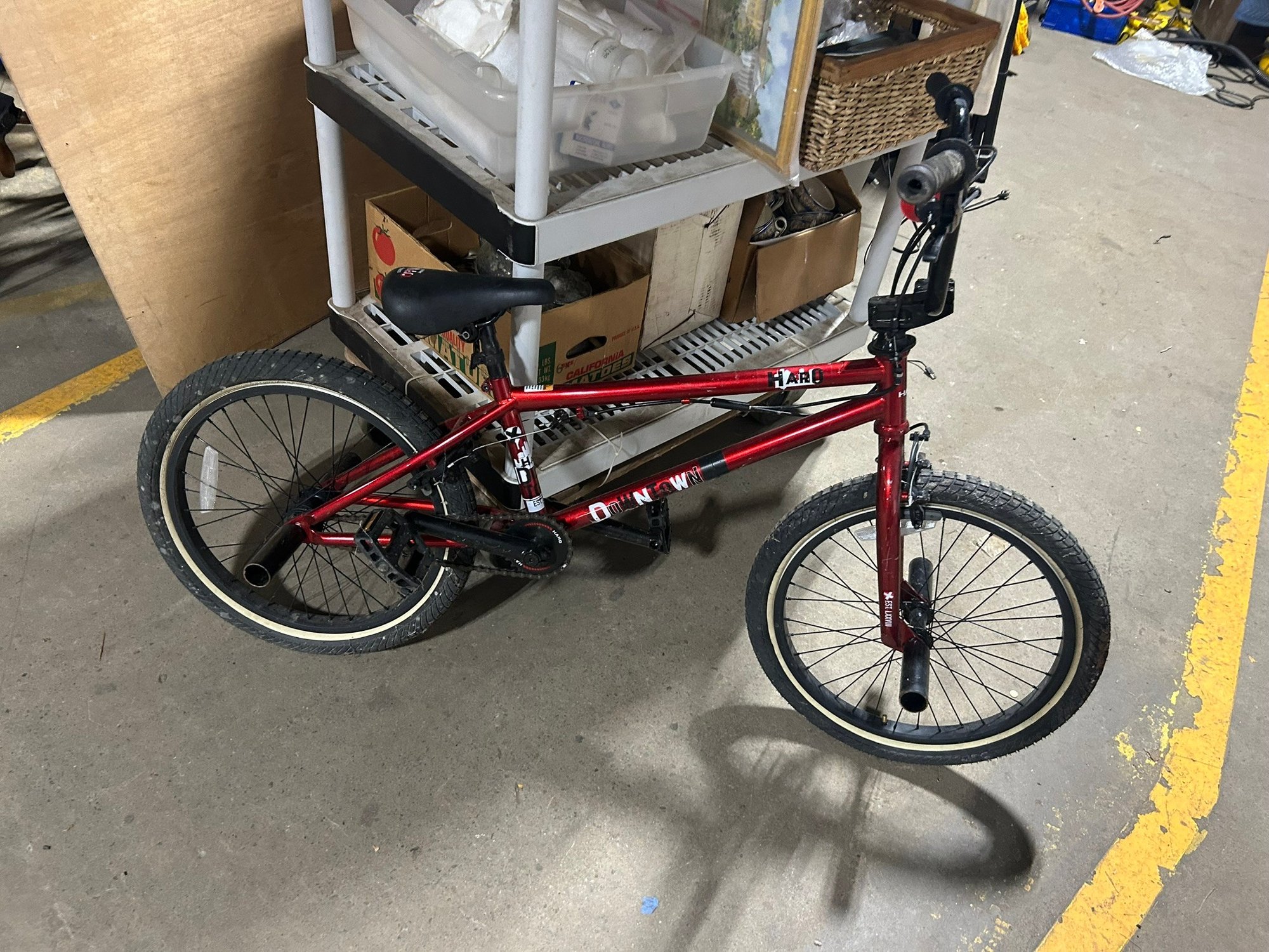 Red Haro Downtown DLX BMX Bike #5519 | Auctionninja.com