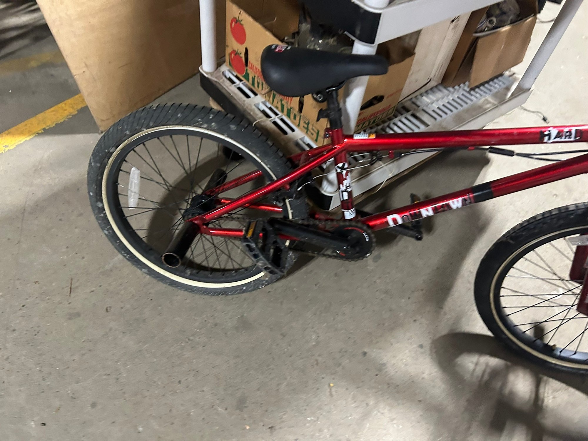 Red Haro Downtown DLX BMX Bike #5519 | Auctionninja.com