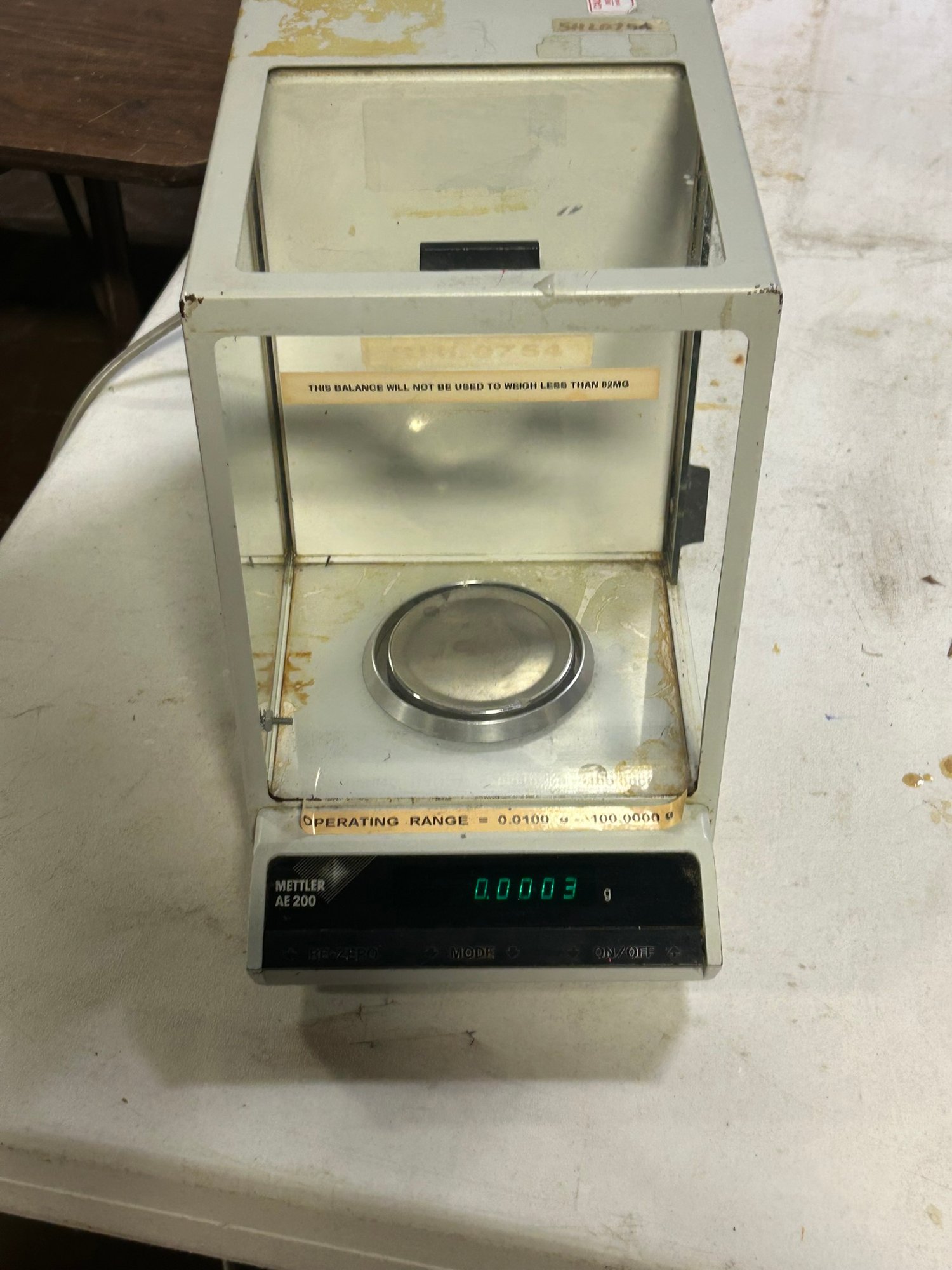 Mettler Toledo AE200 Digital Analytical Balance #2320 | Auctionninja.com