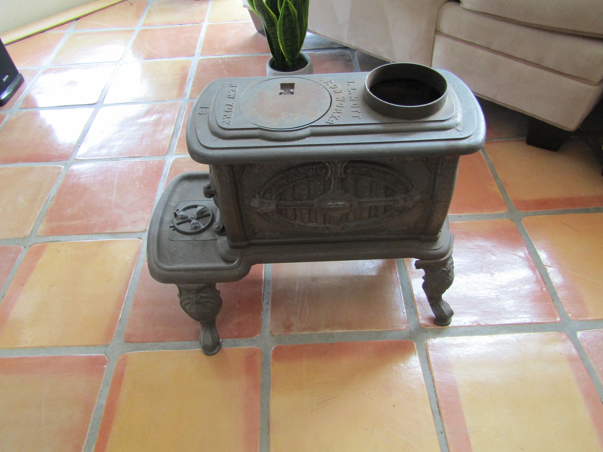 ANTIQUE J.L. MOTT IRON WORKS #16 NEW YORK PINE KNOT CAST IRON COAL ...