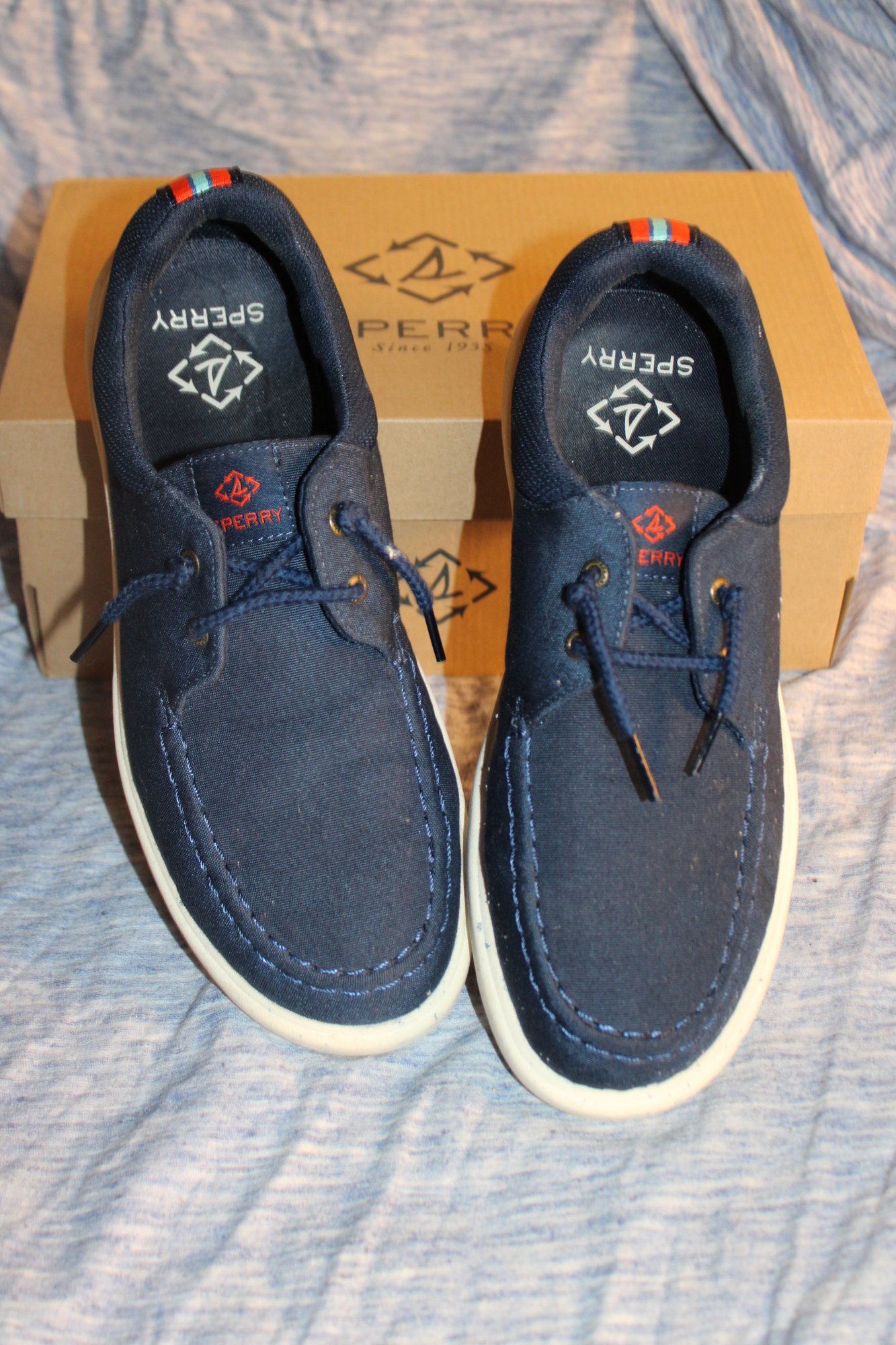 Size 9.5 Medium Navy Sperry Captains Moc Secycled Sneaker #11133 ...