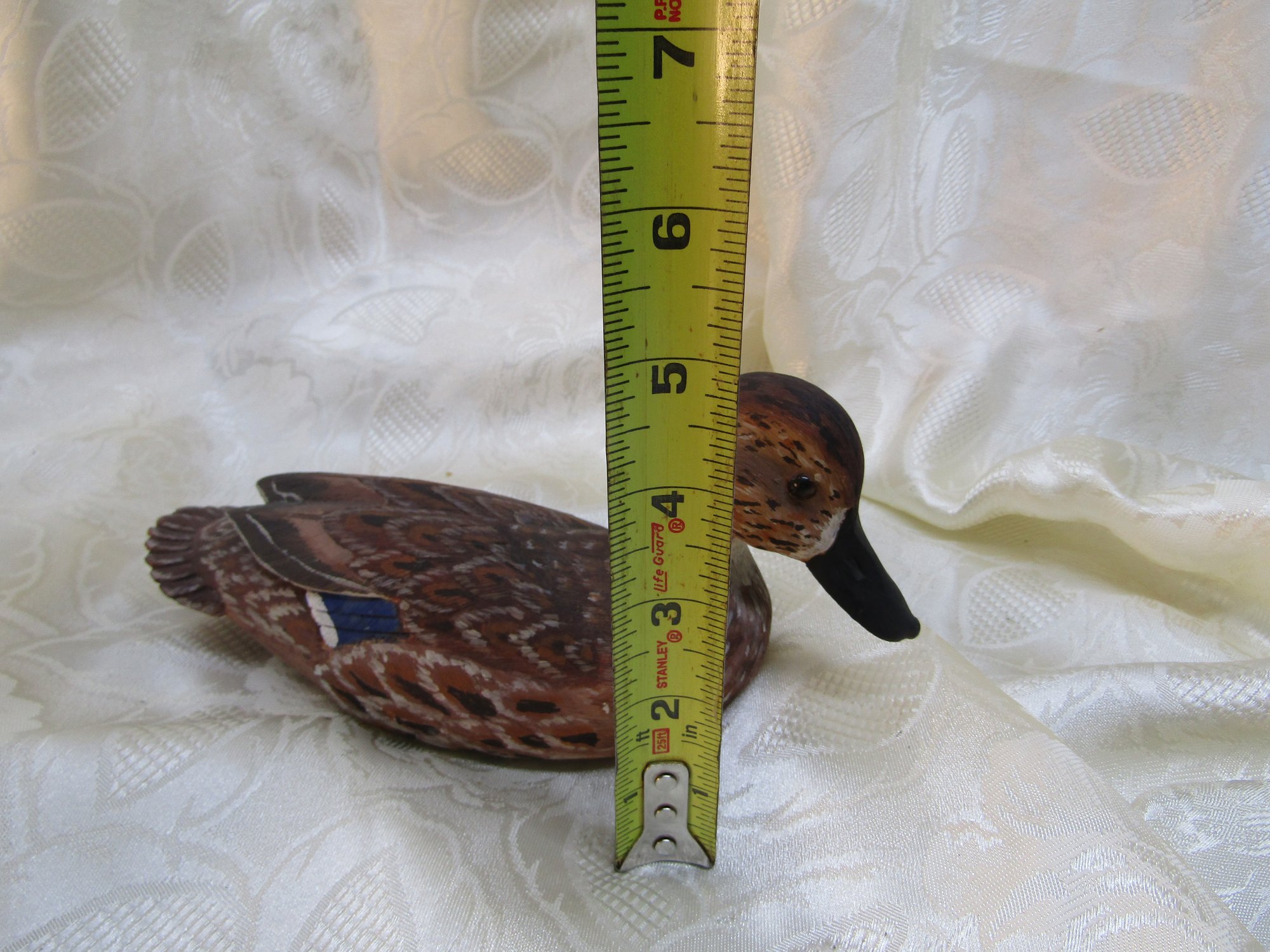 VINTAGE SIGNED CARVED DECOY DUCK #13097 | Auctionninja.com