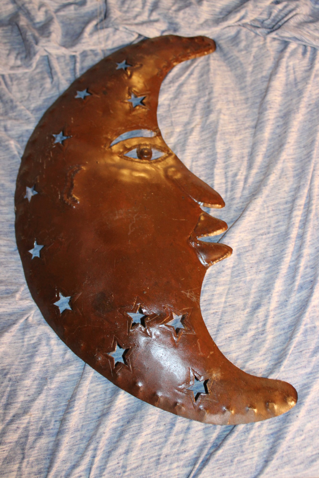 METAL HALF MOON WALL HANGING #11243 | Auctionninja.com