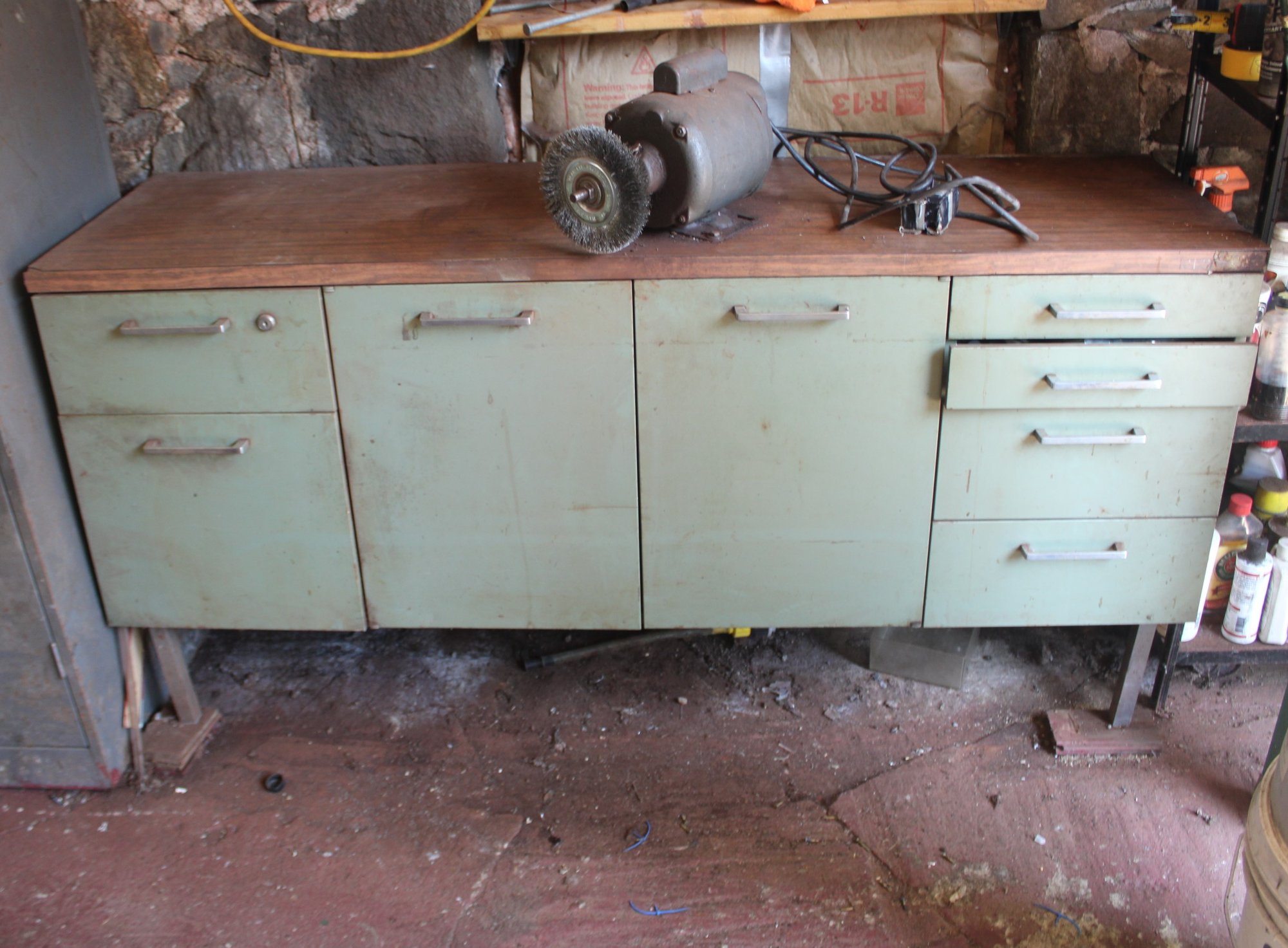 STORAGE WORK TABLE AND CONTENTS #8334 | Auctionninja.com